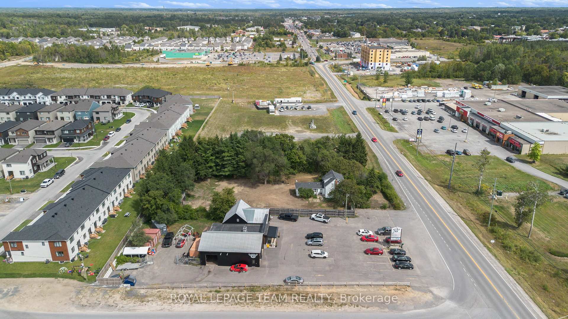2535 County Road 43 Highway, North Grenville, ON K0G 1J0