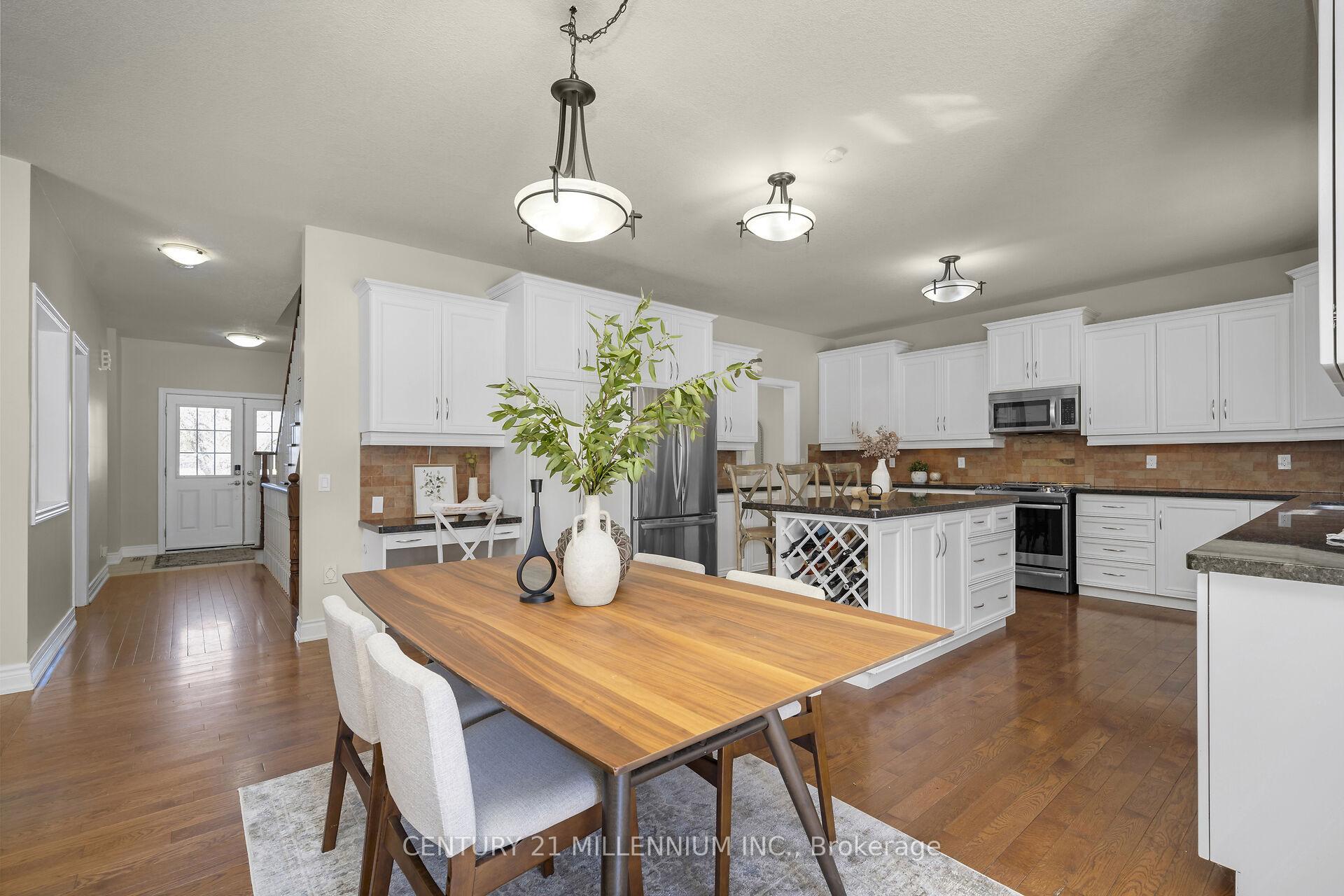 256 Main Street, Erin, ON N0B 1T0