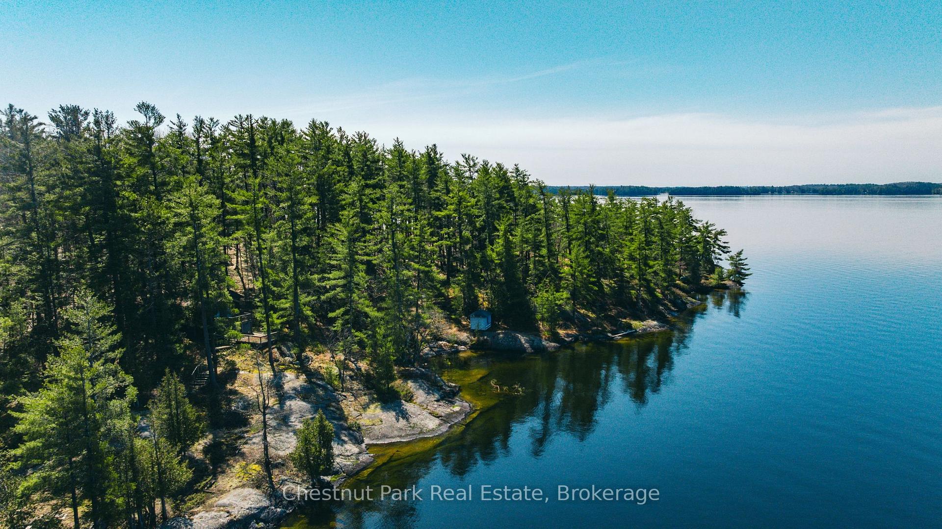 257 R60 Tobin Island, Muskoka Lakes, ON P0B 1J0