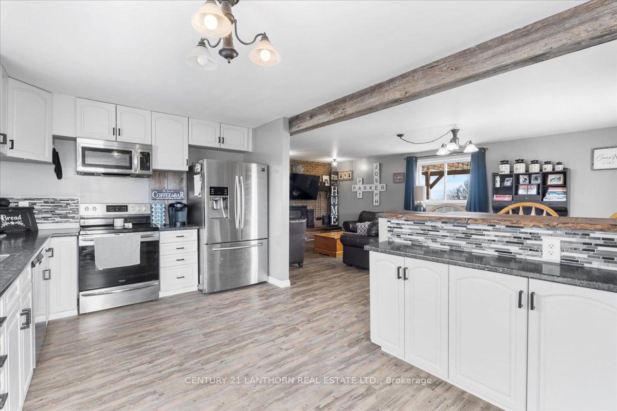 2572 County Road #1, Prince Edward County, ON K0K 1G0