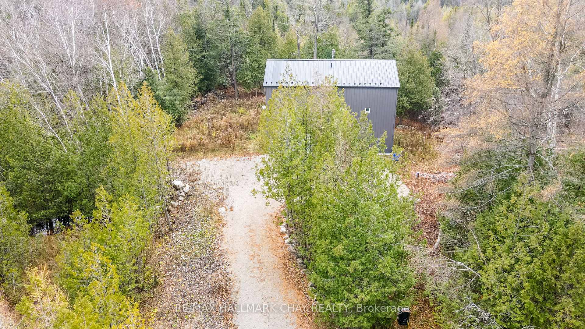 2576 Champlain Road, Tiny, ON L9M 0C9