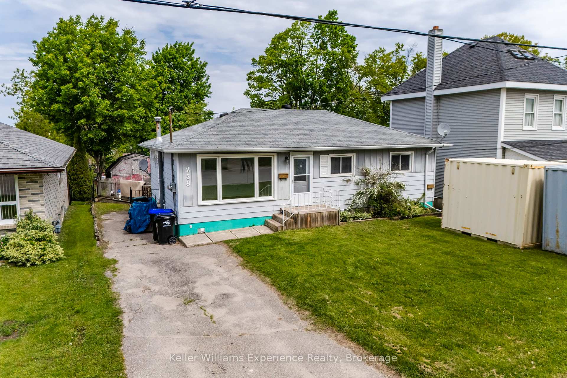 258 Ruby Street, Midland, ON L4R 2L4