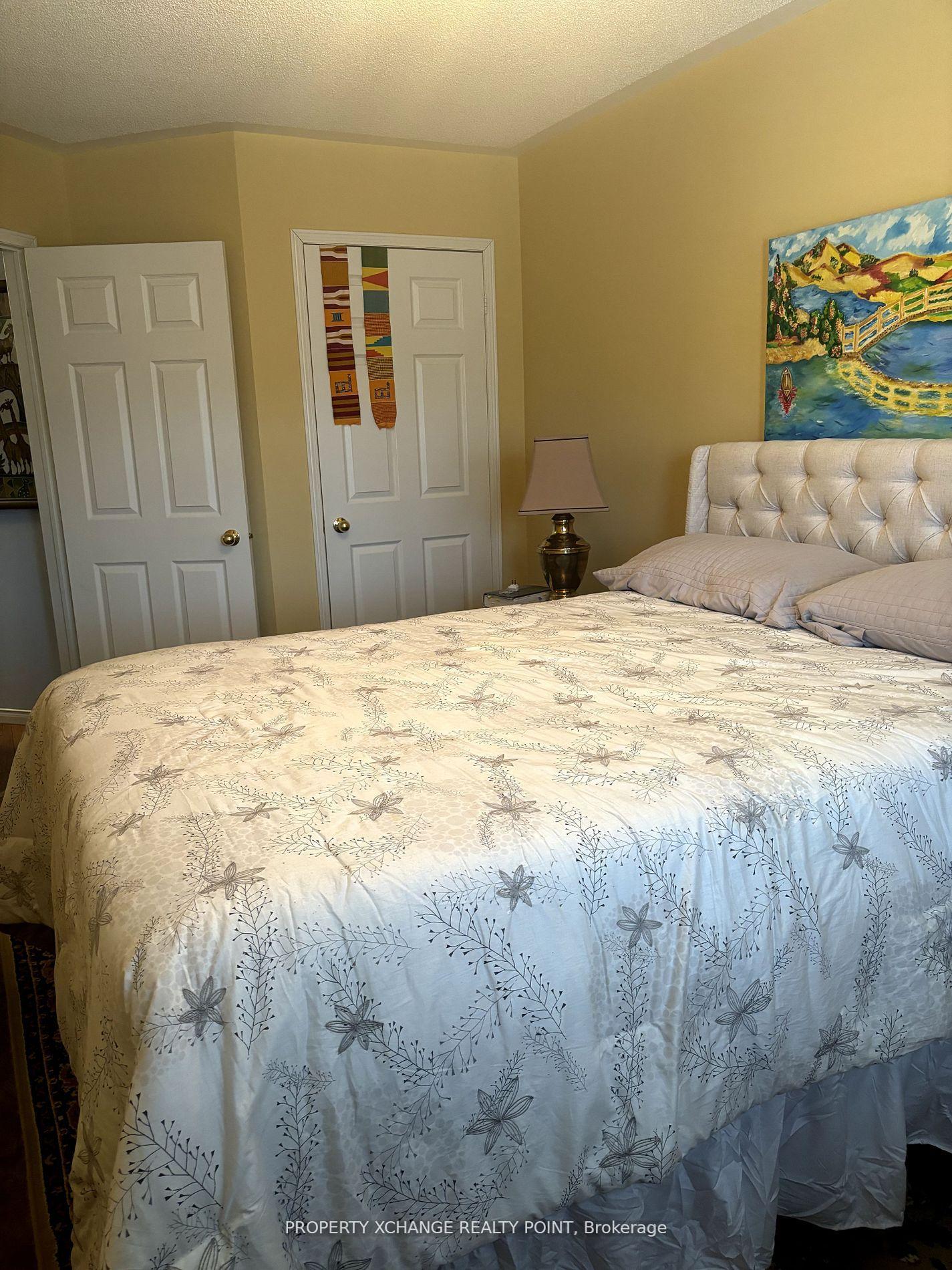 258 Shadow Place, Pickering, ON L1V 7H7