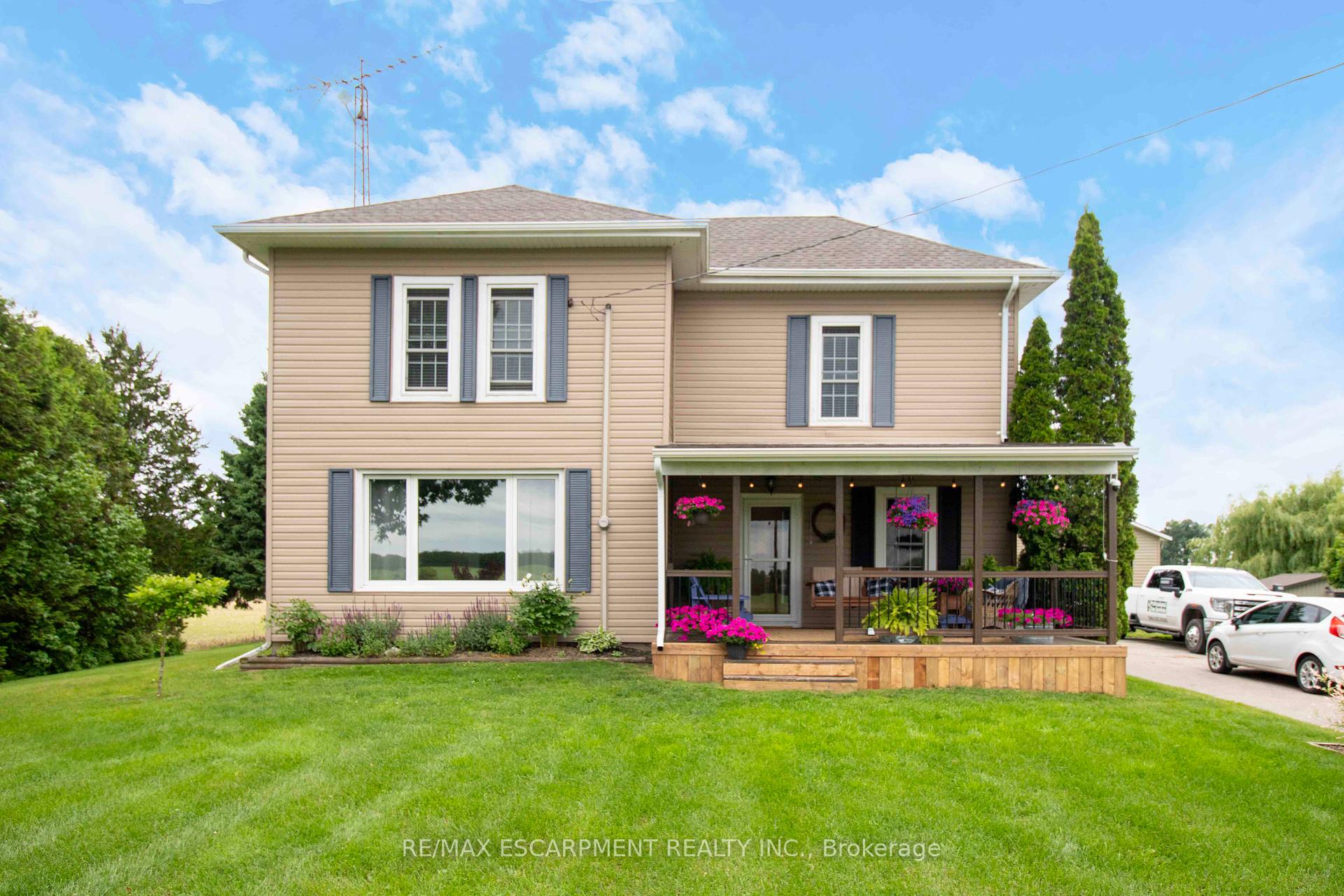2589 East Quarter Line Road, Norfolk, ON N4B 2W4