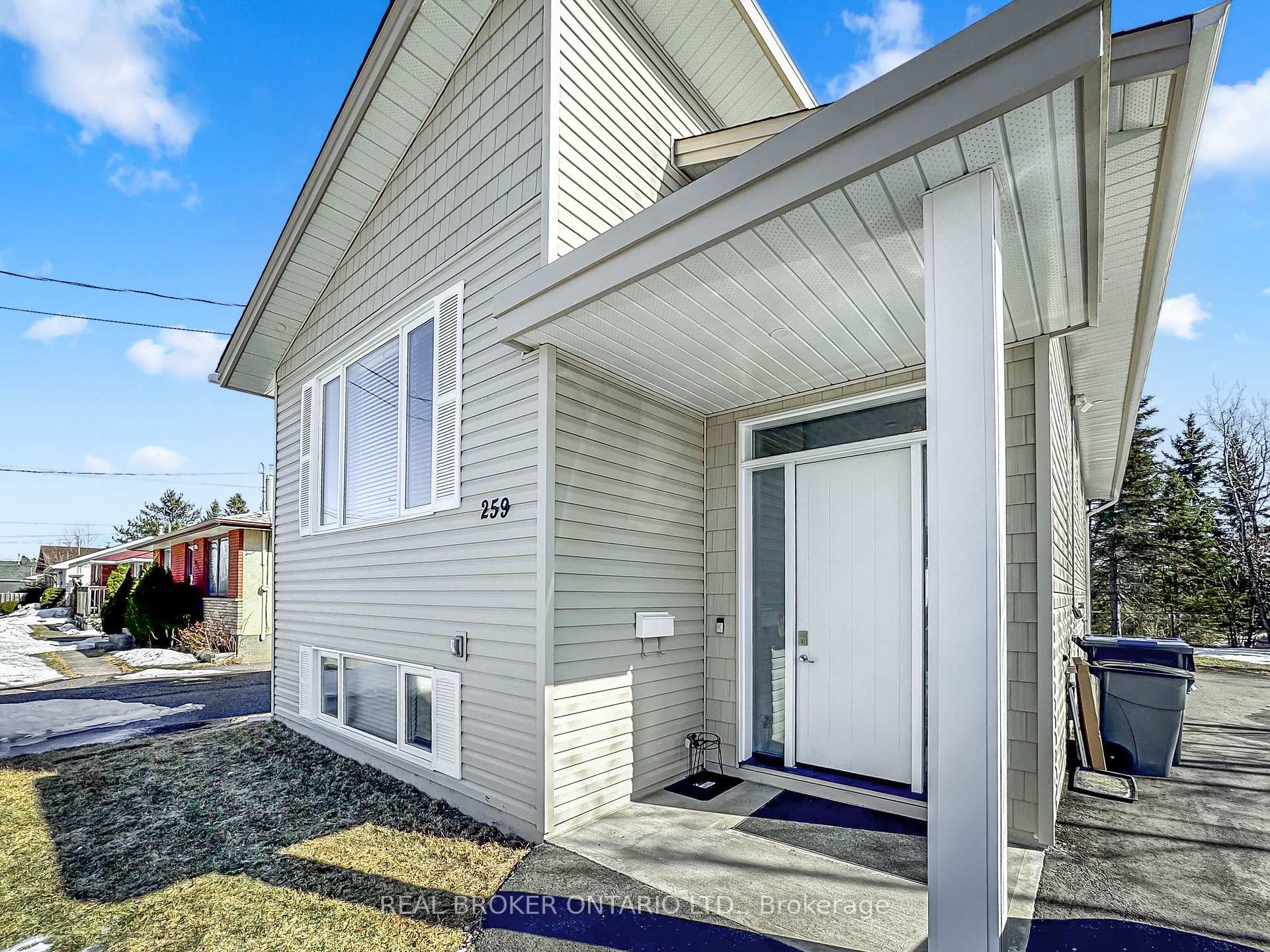 Thunder Bay Real Estate MLS® Listings & Houses For Sale