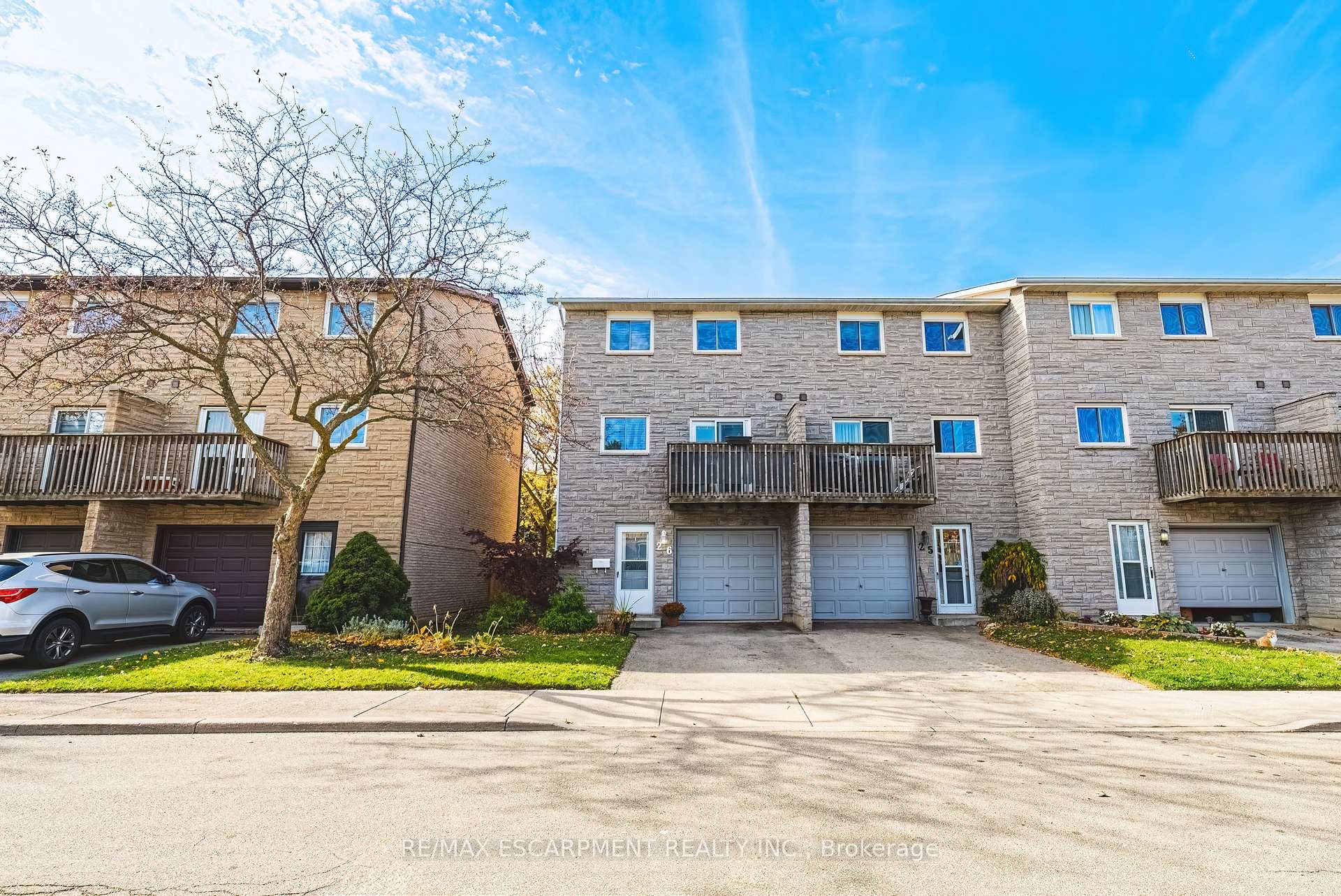 26 - 1155 Paramount Drive, Hamilton, ON L8J 2N4