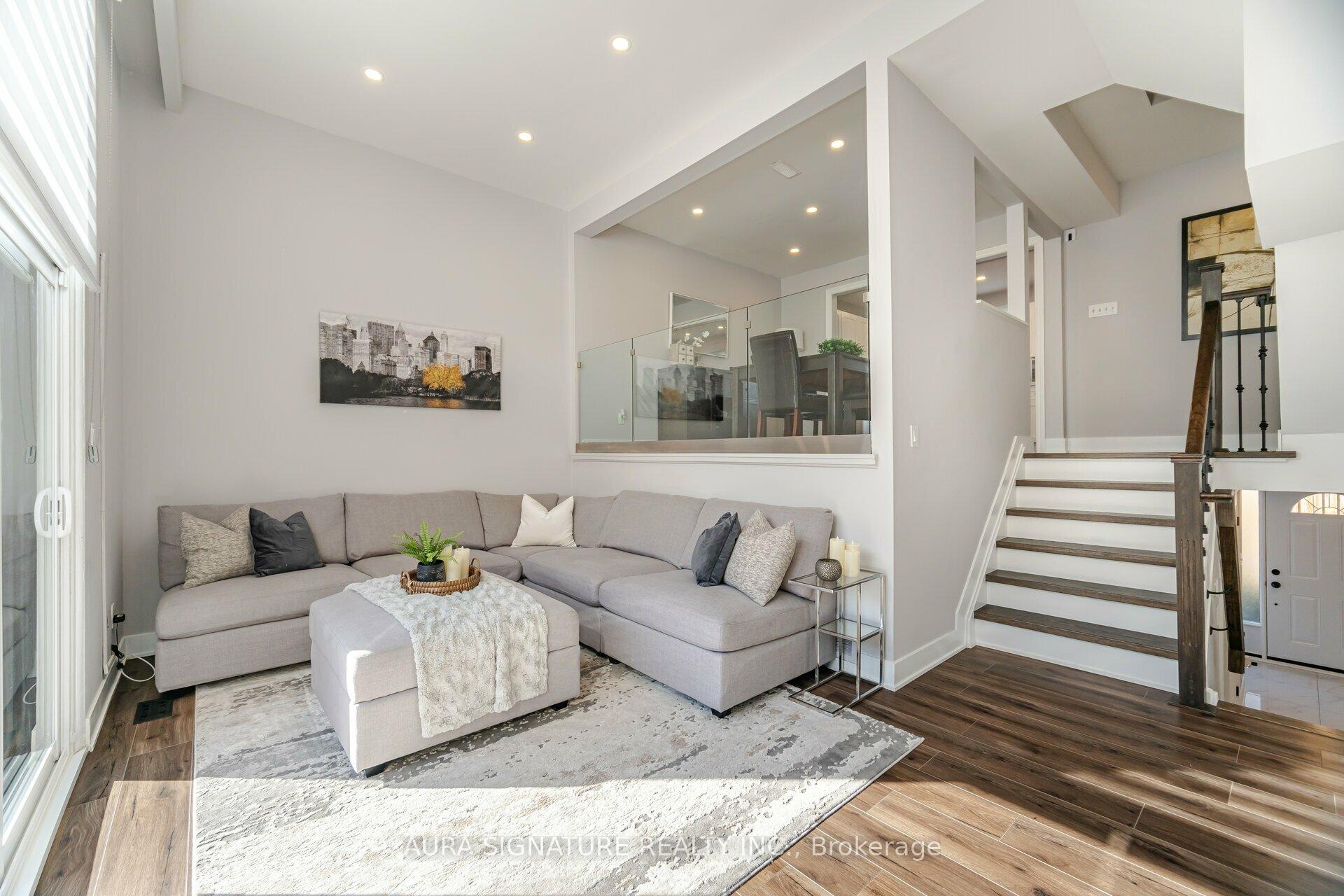26 - 88 Rainbow Drive, Vaughan, ON L4L 2K5