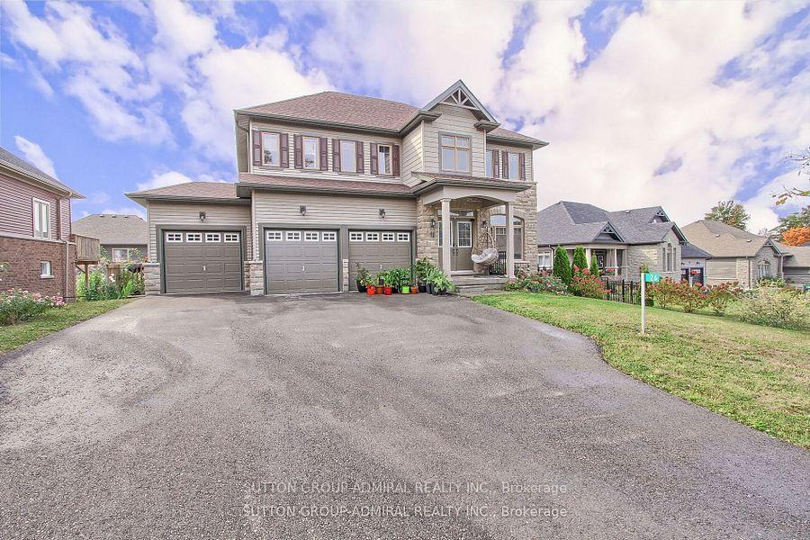 26 Oakmont Avenue, Oro-Medonte, ON L0L 2L0