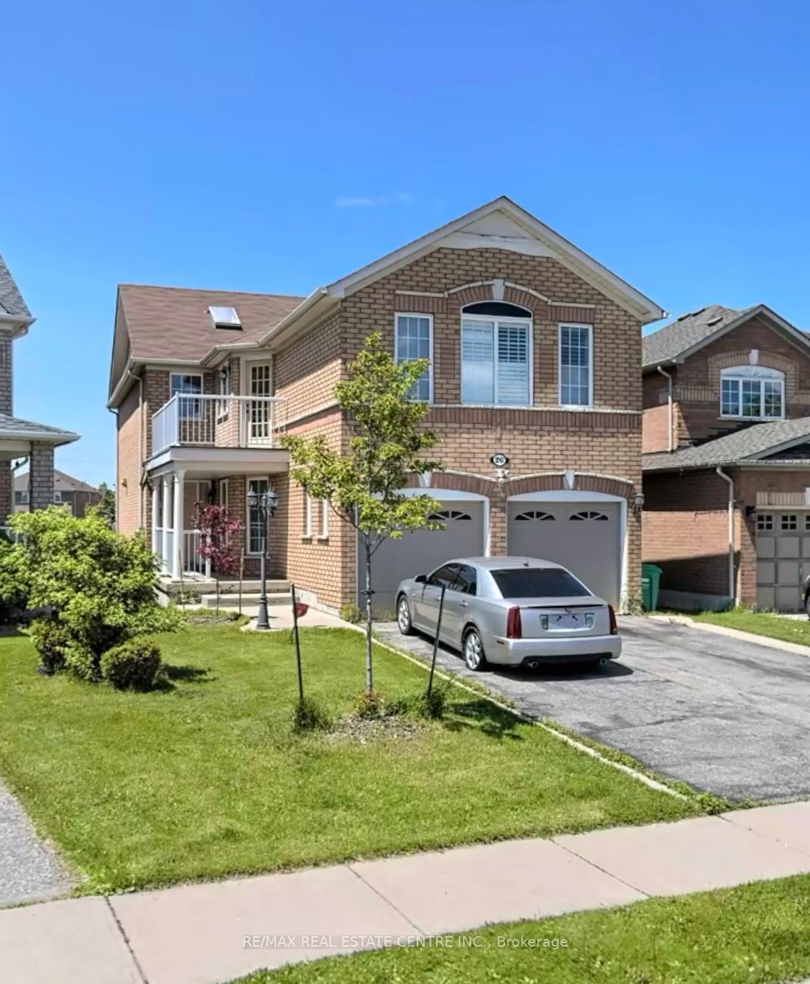 26 Porchlight Road, Brampton, ON L6X 4S2