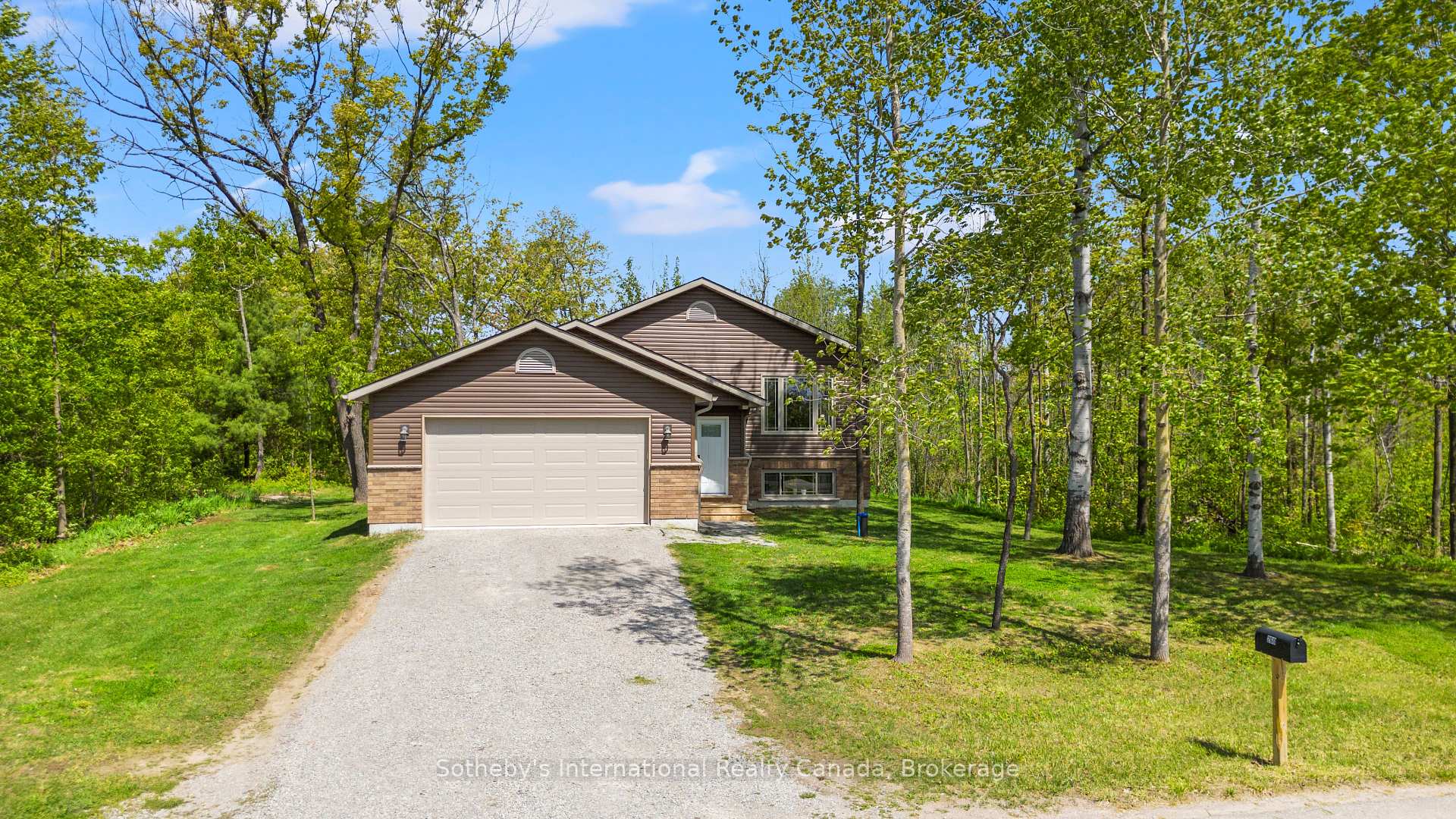 260 Forest Harbour Parkway, Tay, ON L0K 2C0