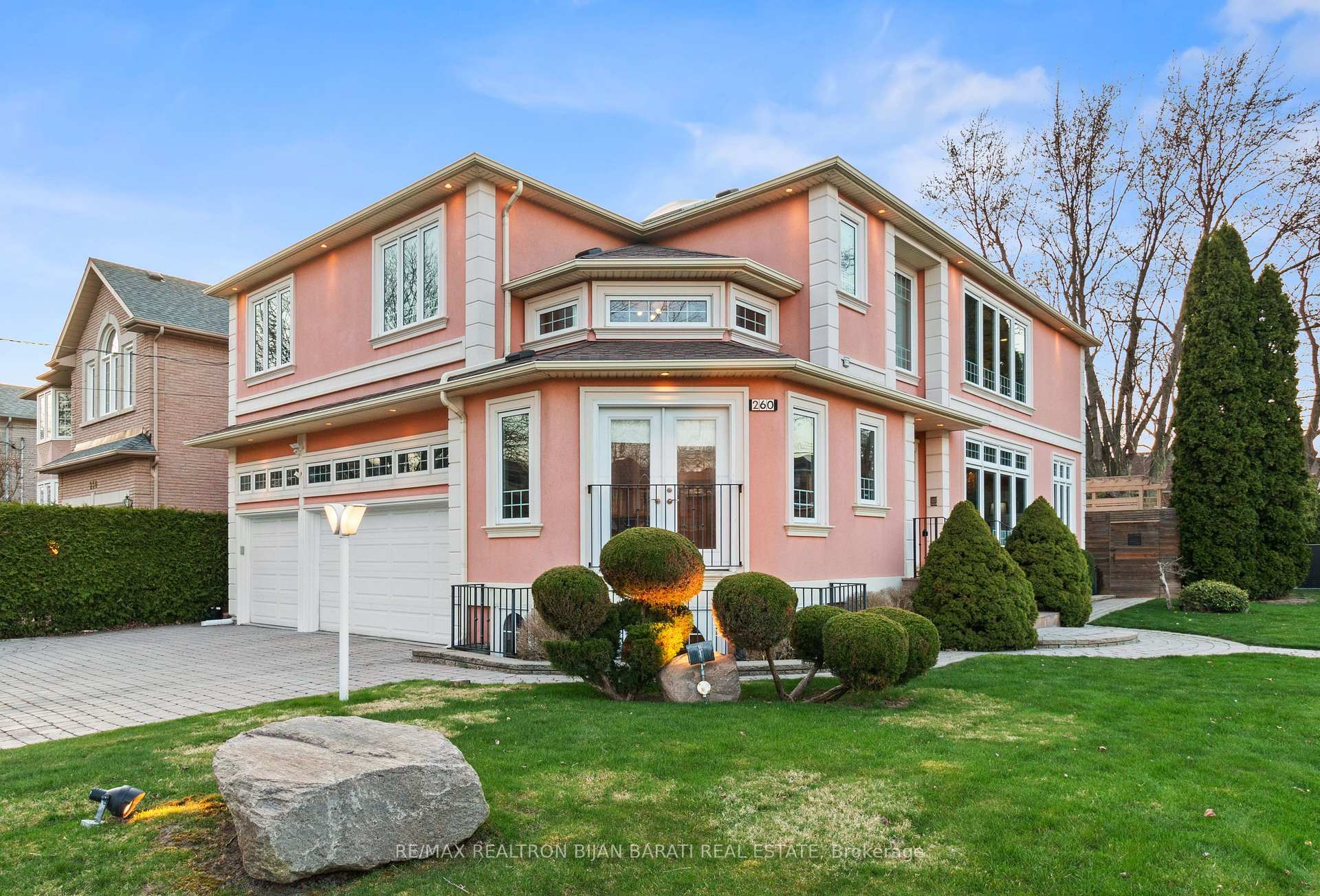 260 Princess Avenue, Toronto, ON M2N 3S1