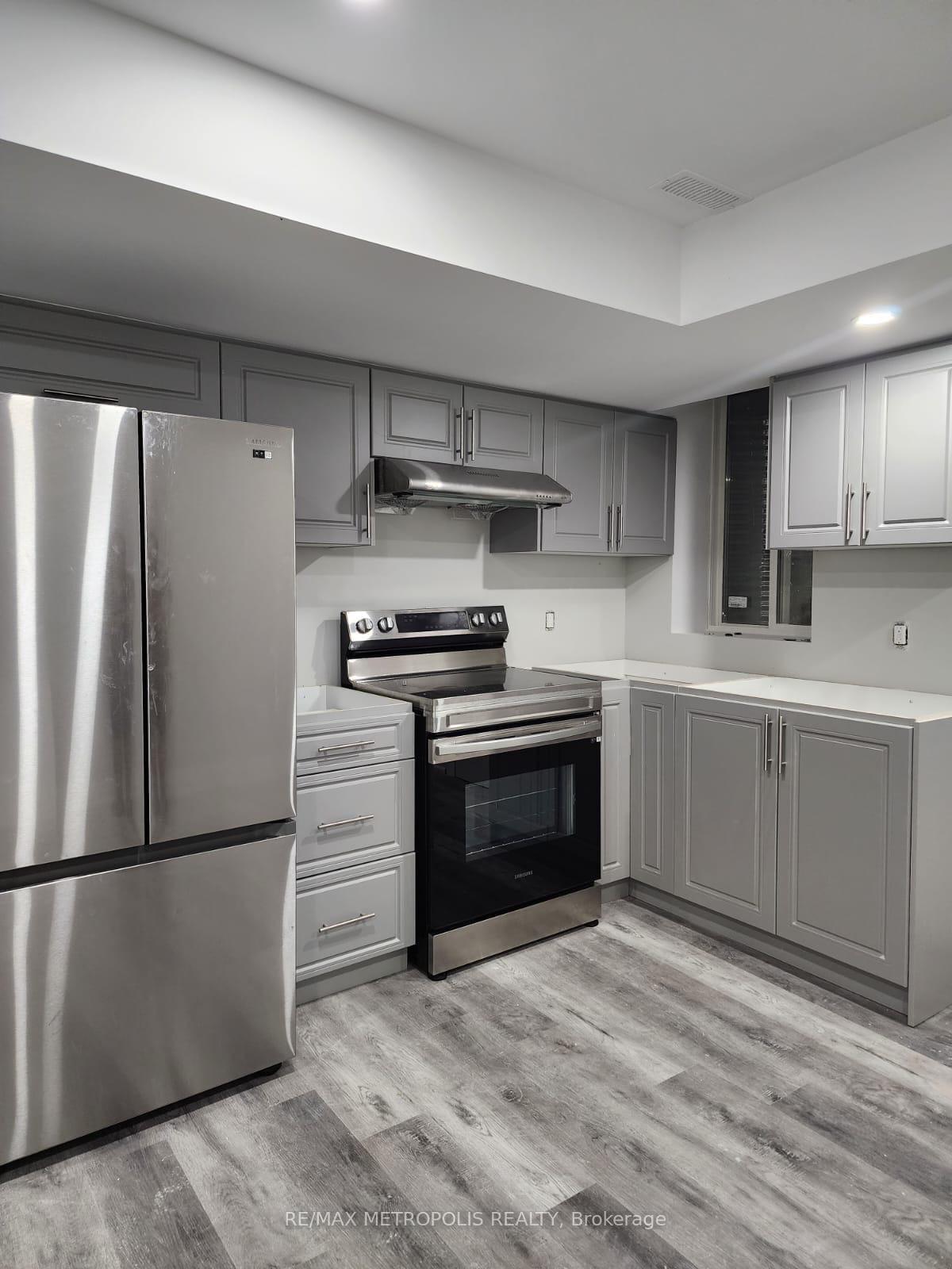 BSMT - 261 Clockwork Drive, Brampton, ON L7A 5C7