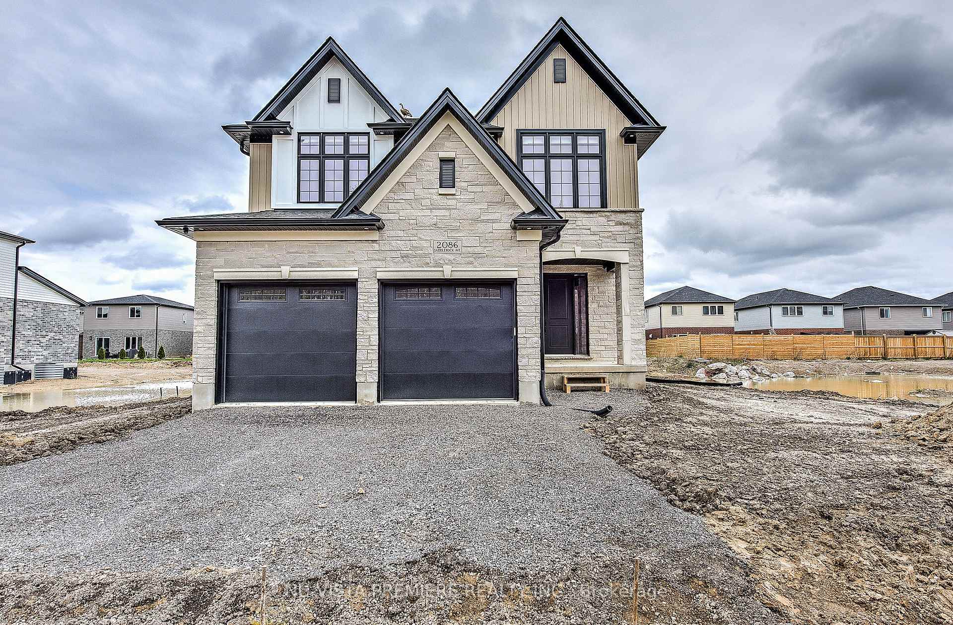 2622 HEARDCREEK Trail, London, ON N6G 0Z8