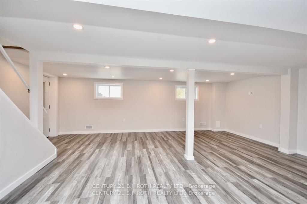 263 Robins Point Road, Tay, ON L0K 2A0