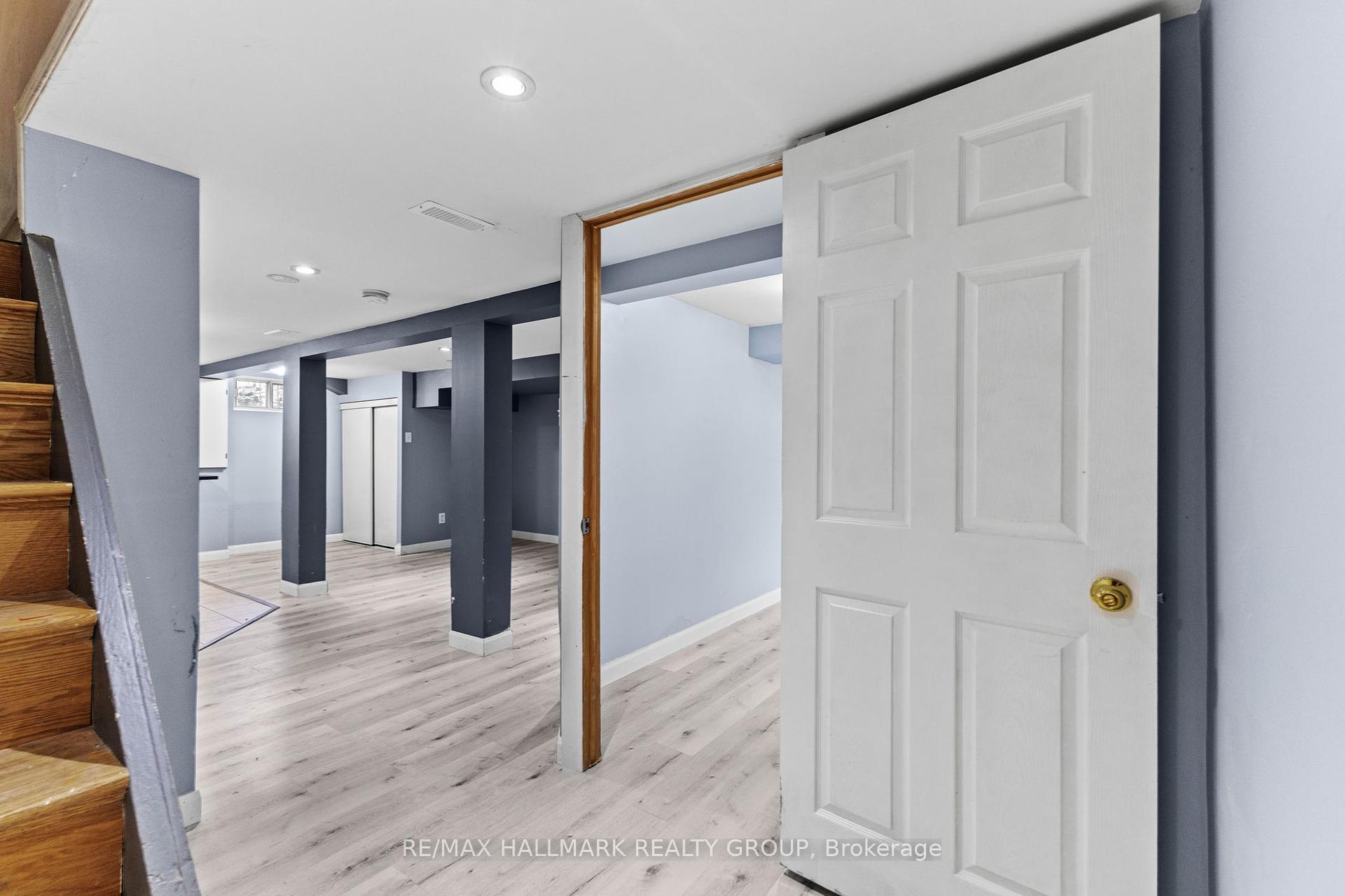 2632 Alta Vista Drive, Hunt Club - South Keys and Area, ON K1V 7T2