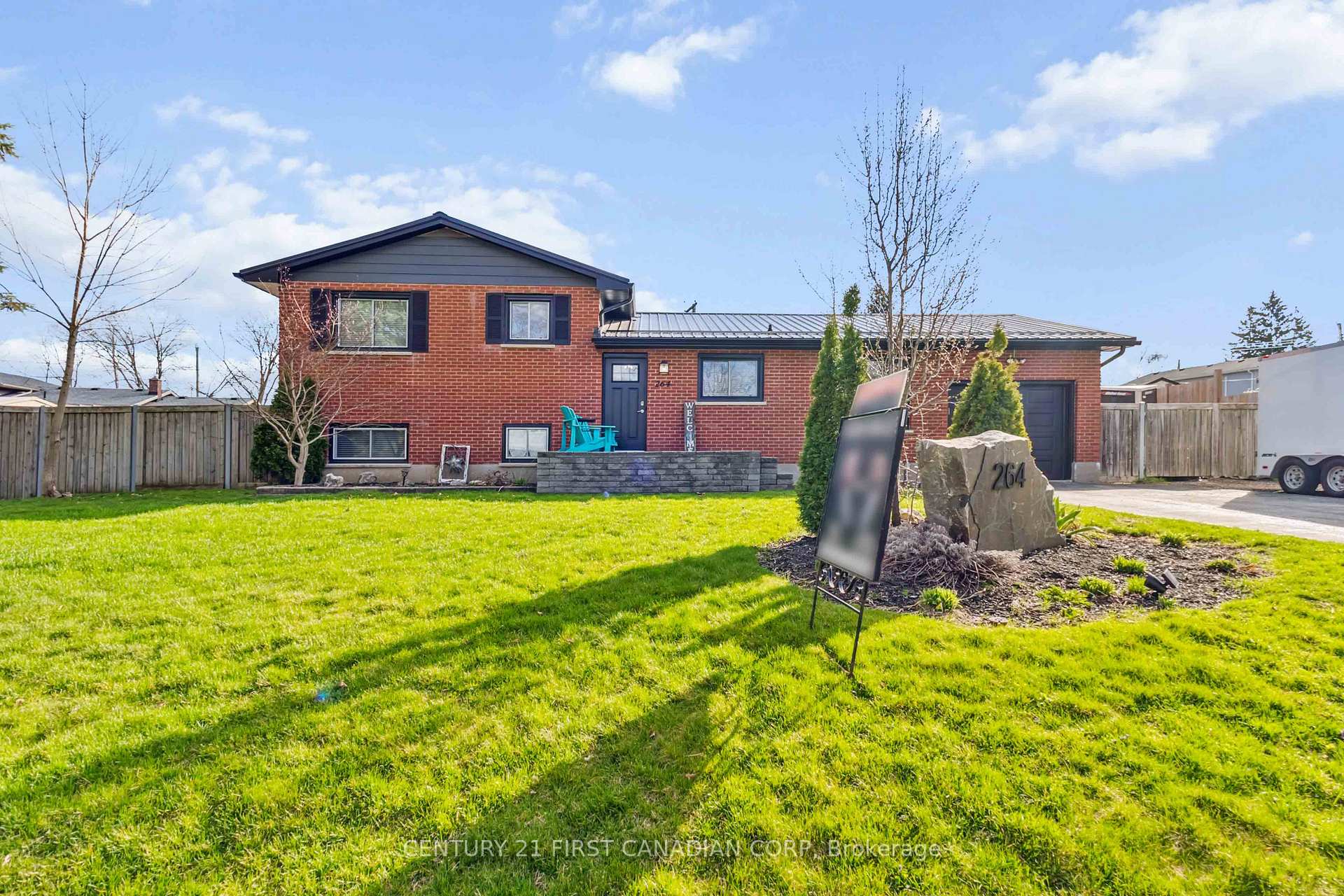 264 CHITTICK Crescent, Thames Centre, ON N0L 1G3