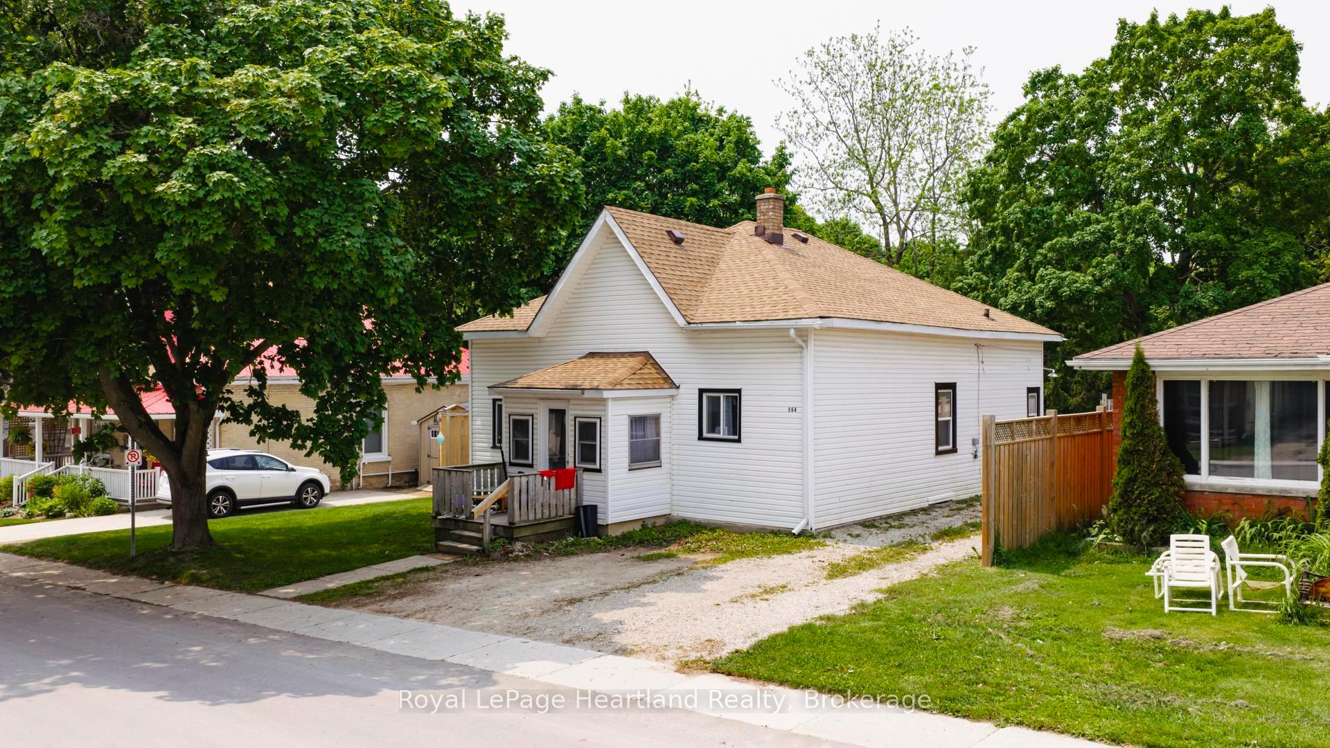 264 EDWARD Street, North Huron, ON N0G 2W0