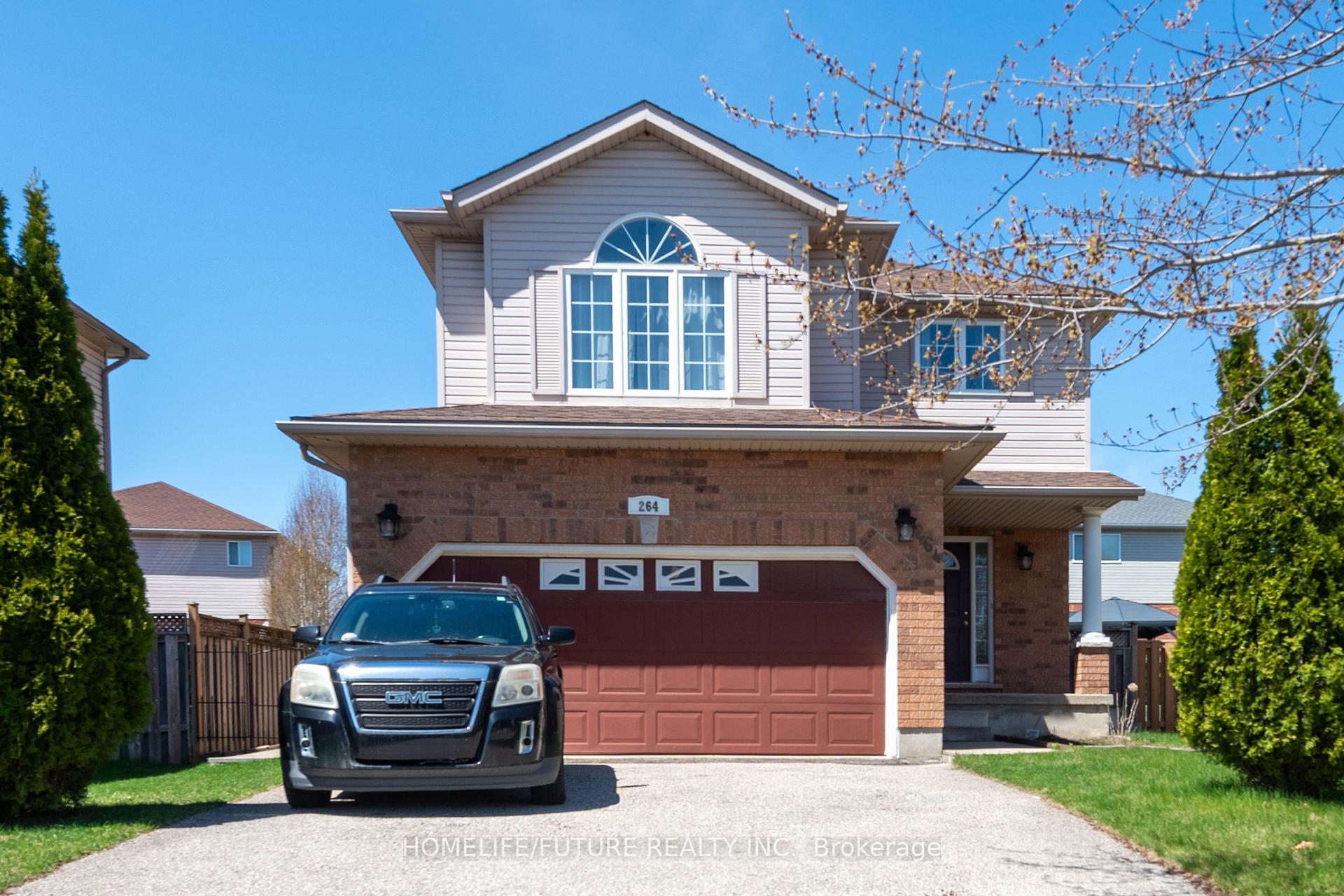 264 Holbeach Court, Waterloo, ON N2J 4Y7