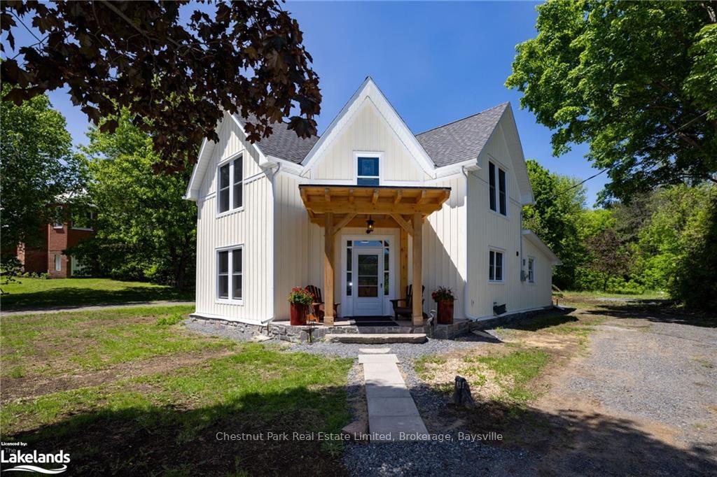 2673 MUSKOKA RD 117, Lake of Bays, ON P0B 1A0
