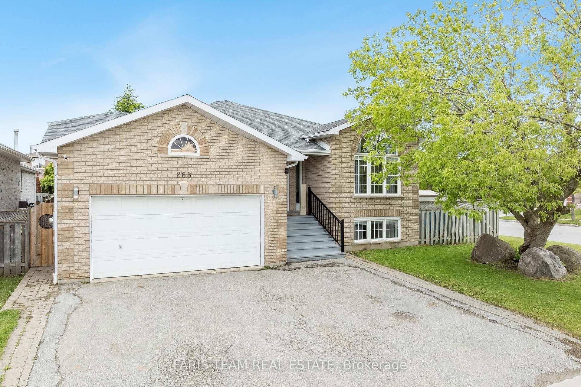 268 Johnson Street, Barrie, ON L4M 6S8