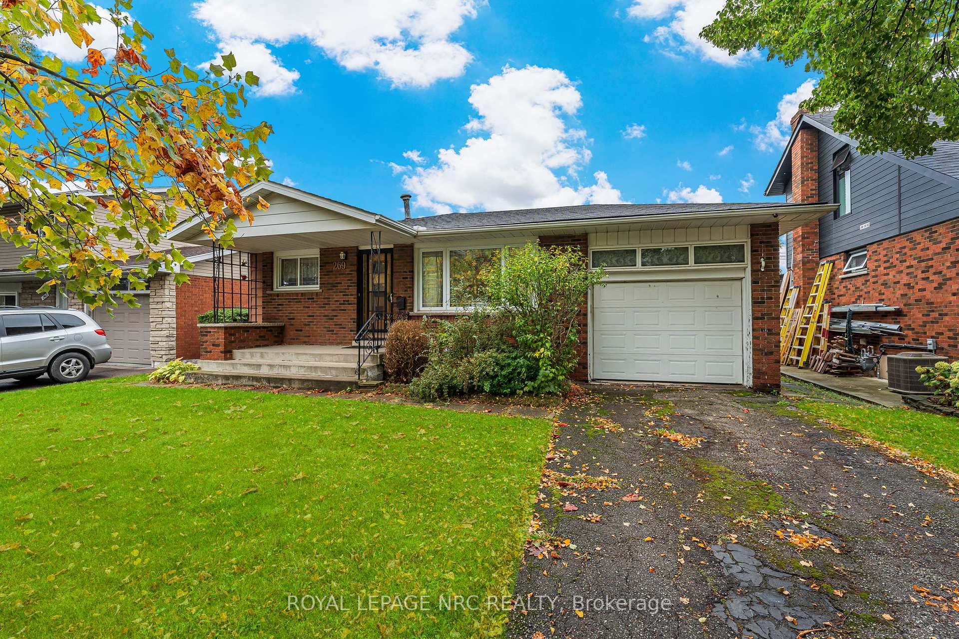 269 Rainbow Drive, Hamilton, ON L8K 4G3