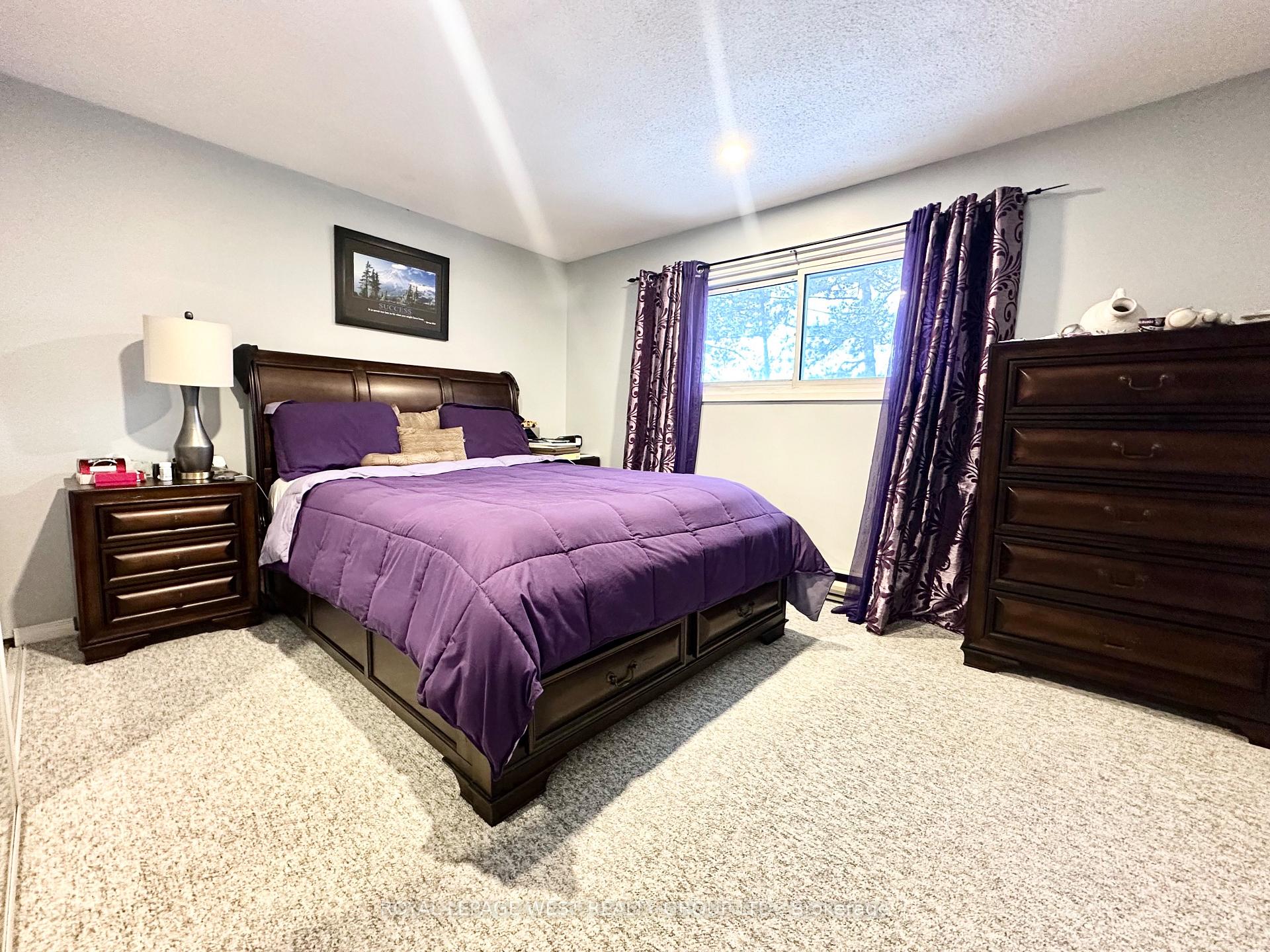 27 - 909 King Street W, Oshawa, ON L1J 2L4
