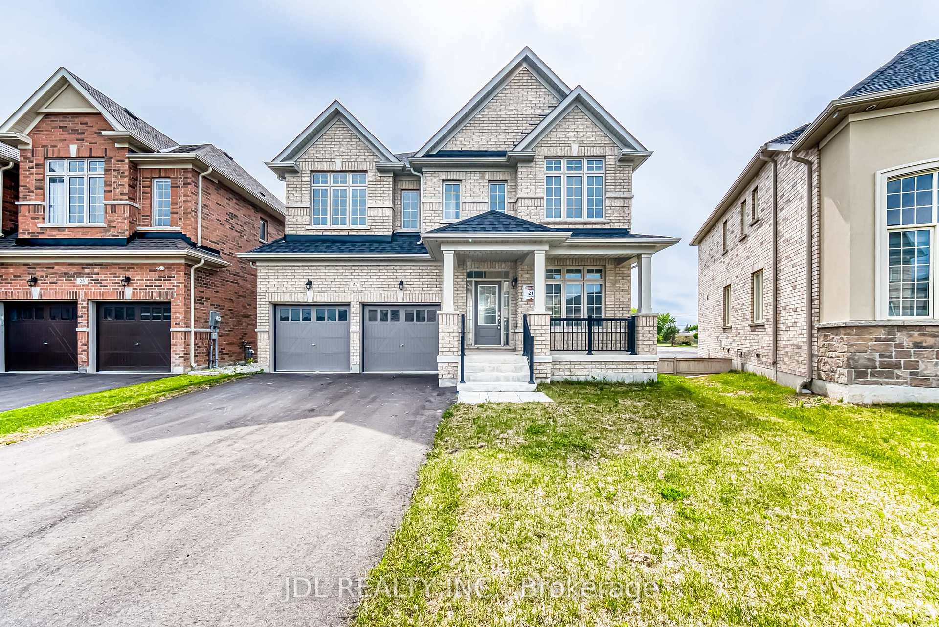 27 Bill Guy Drive, Georgina, ON L4P 0H9