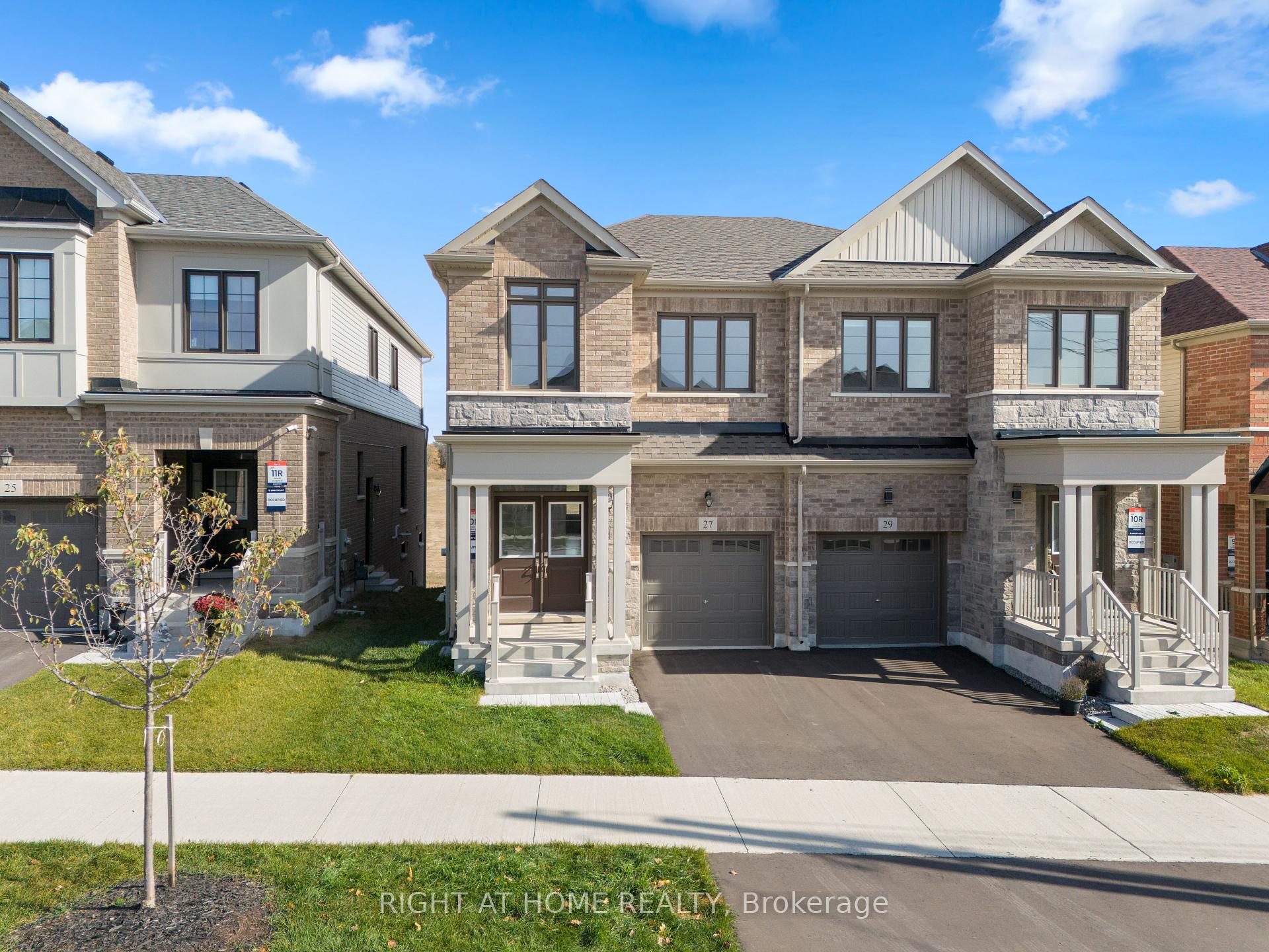 27 Greer Street, Barrie, ON L9J 0R4