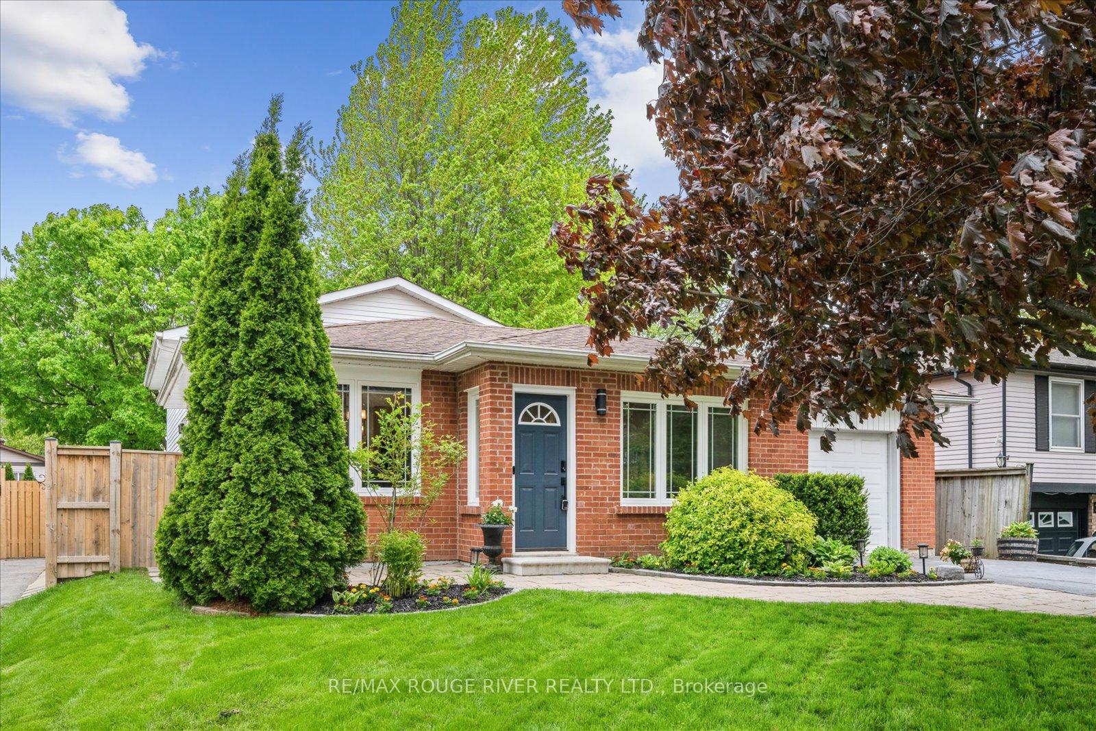 27 Guthrie Crescent, Whitby, ON L1P 1A6