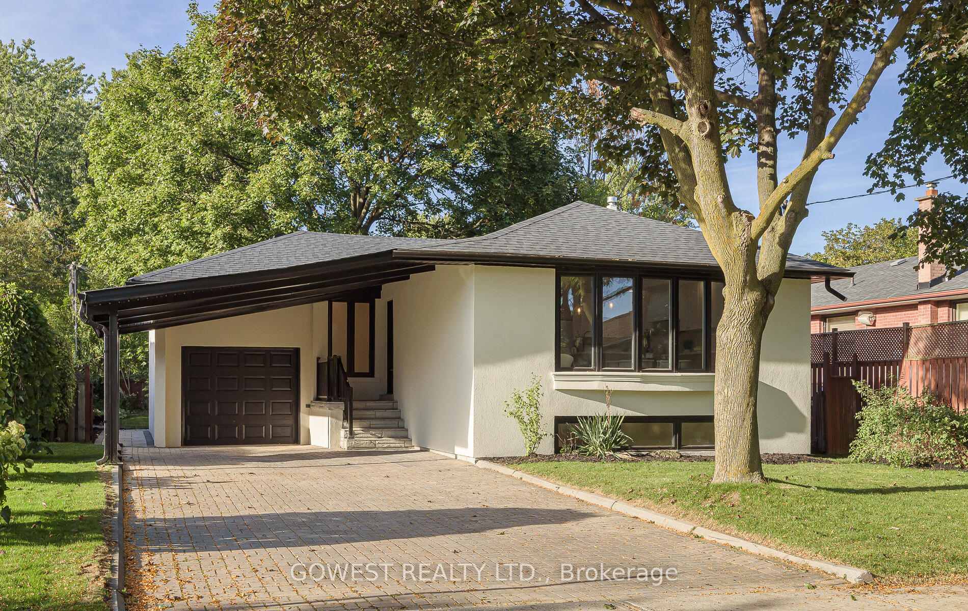 27 Hollister Road, Toronto, ON M9C 4M6