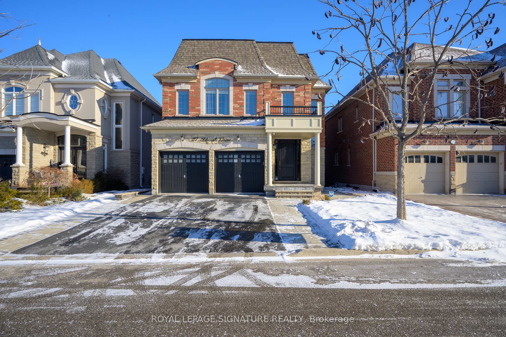 27 Island Grove, Brampton, ON L6X 0W6