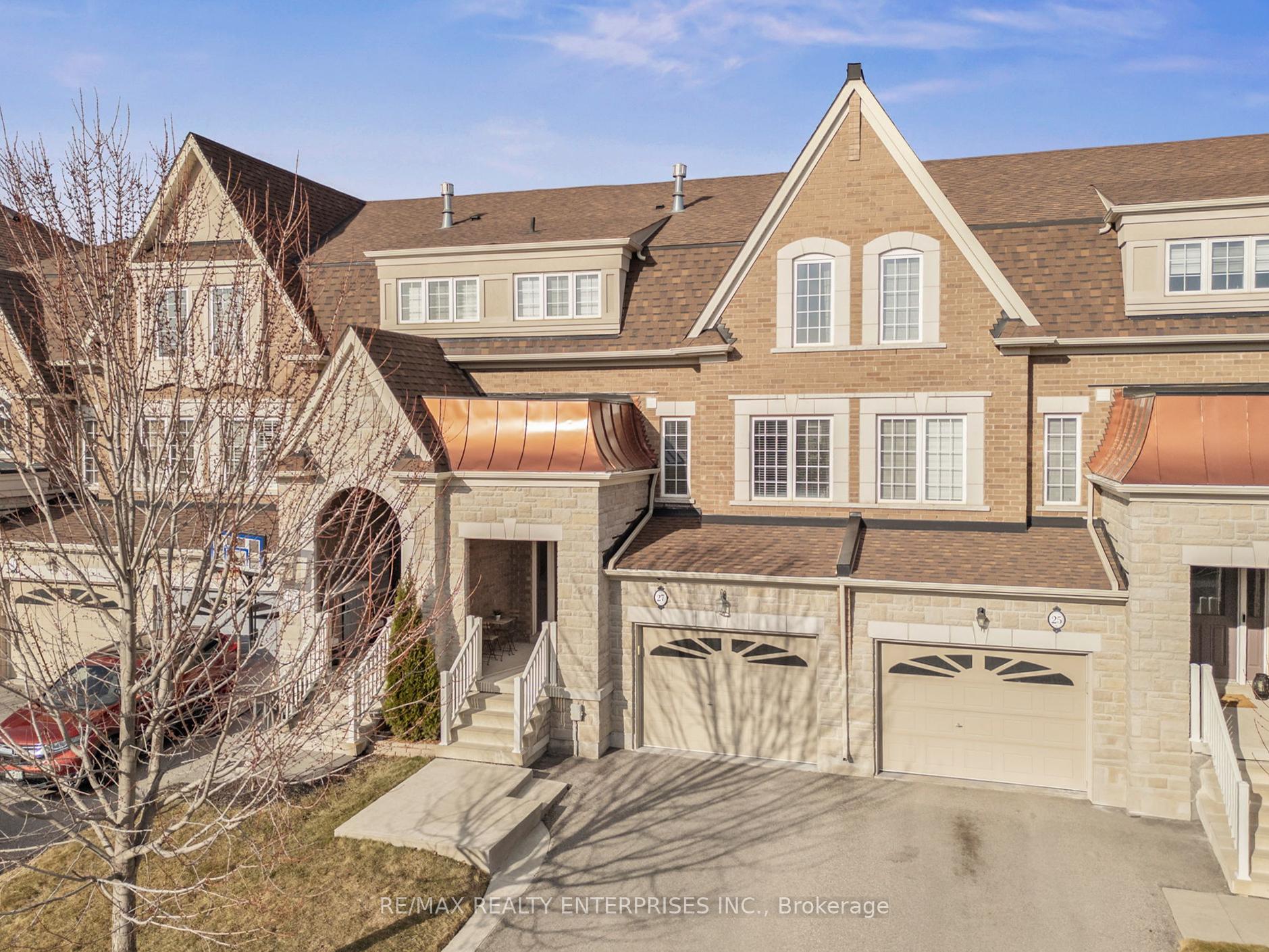 27 Maple Trail Road, Caledon, ON L7C 3Z3