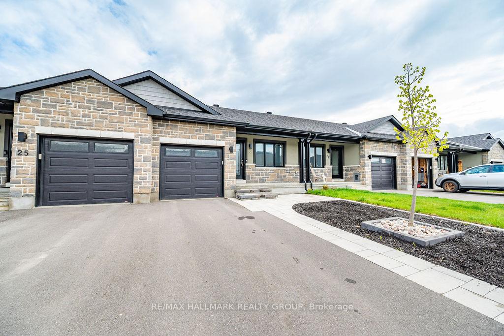 27 Morgan Clouthier Way, Arnprior, ON K7S 0H9