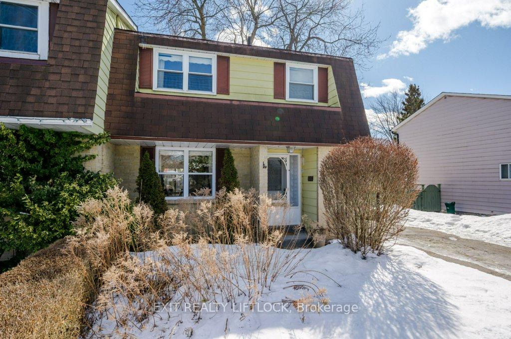 27 Pochon Avenue, Port Hope, ON L1A 2X8