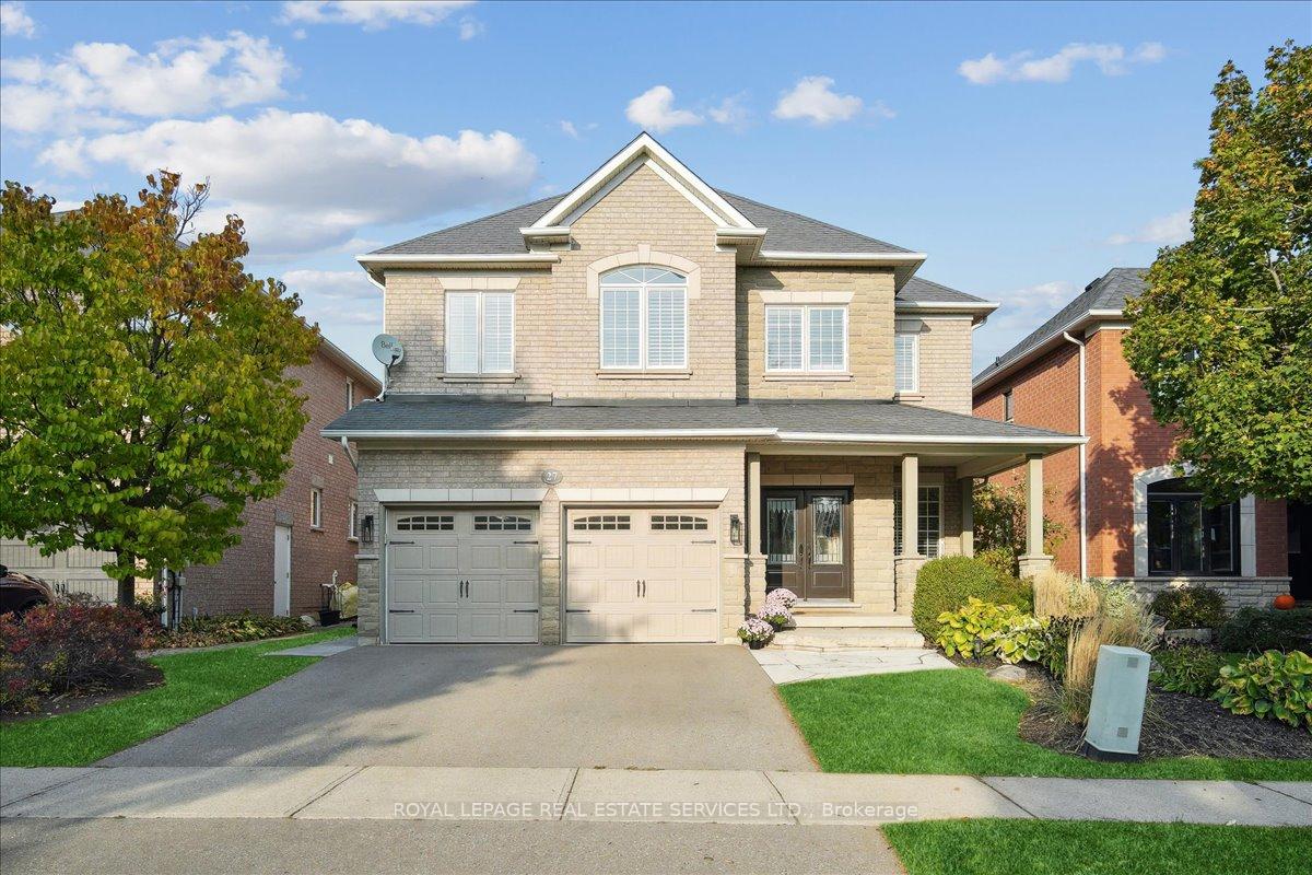 27 Stonebrook Crescent, Halton Hills, ON L7G 6E5