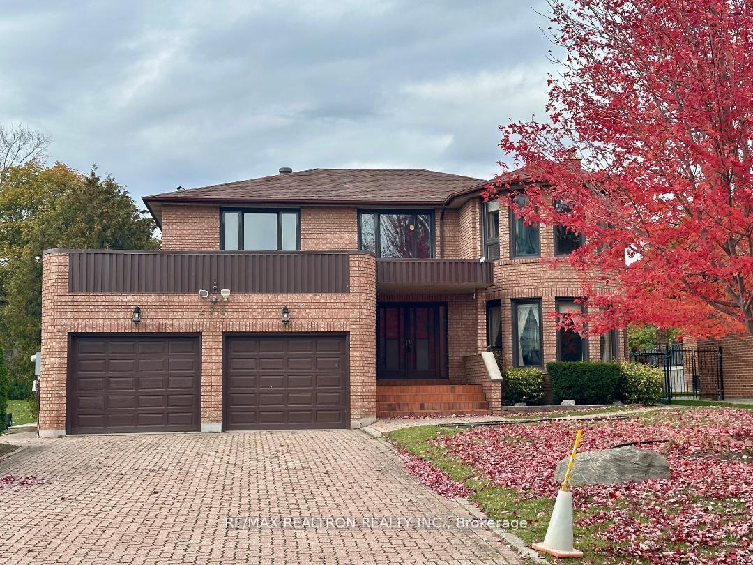 270 Arnold Avenue, Vaughan, ON L4J 1C2