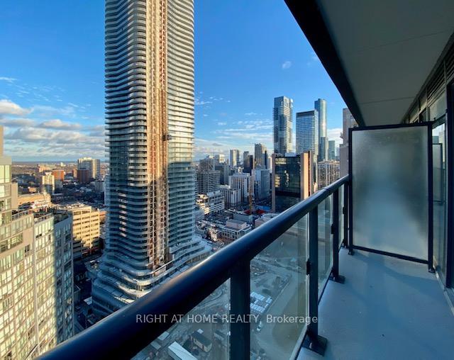 2702 - 955 Bay Street, Toronto, ON M5S 0C6