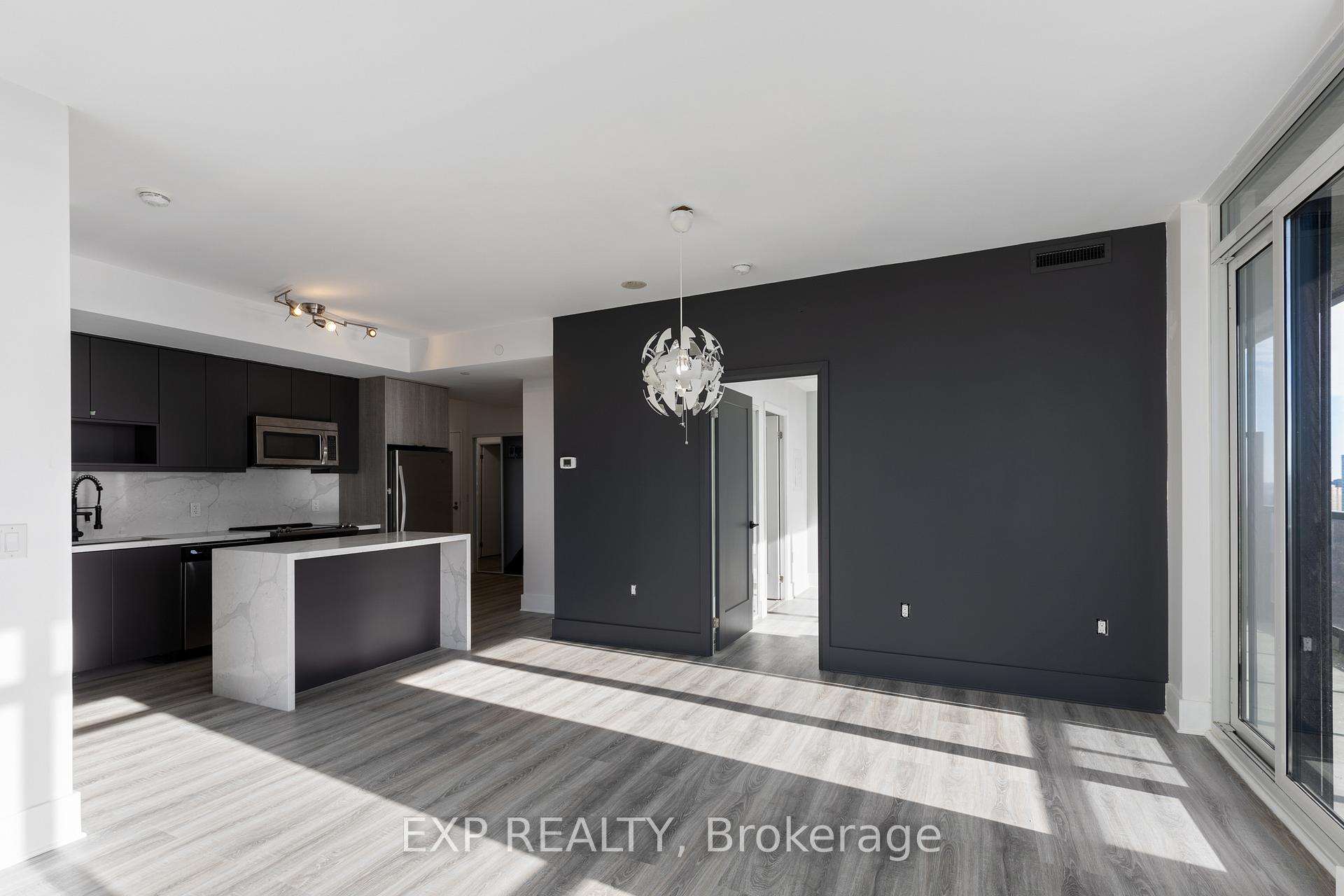 2704 - 9 Valhalla Inn Road, Toronto, ON M9B 0B2