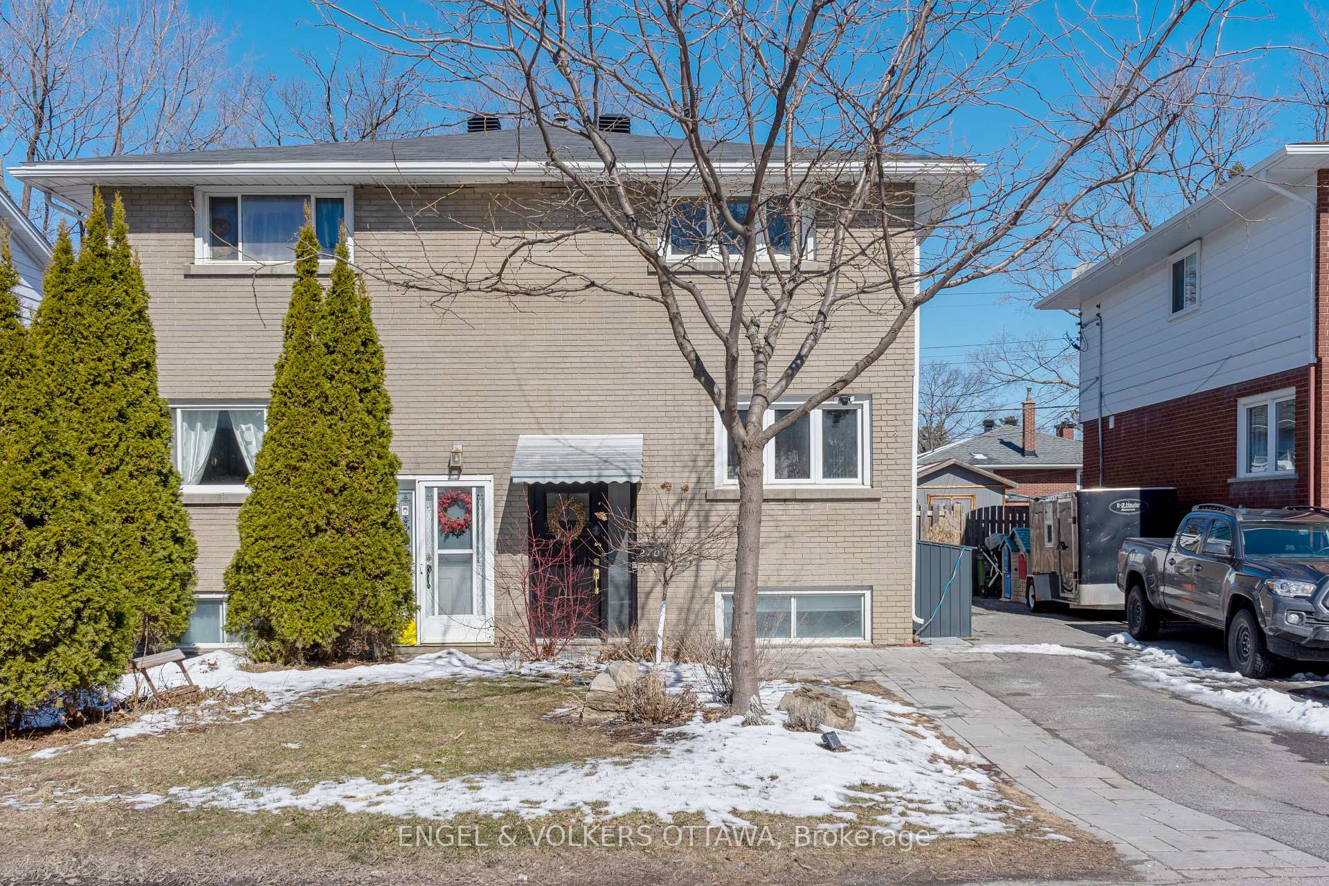 2709 Marie Street, Britannia - Lincoln Heights and Area, ON K2B 7E3