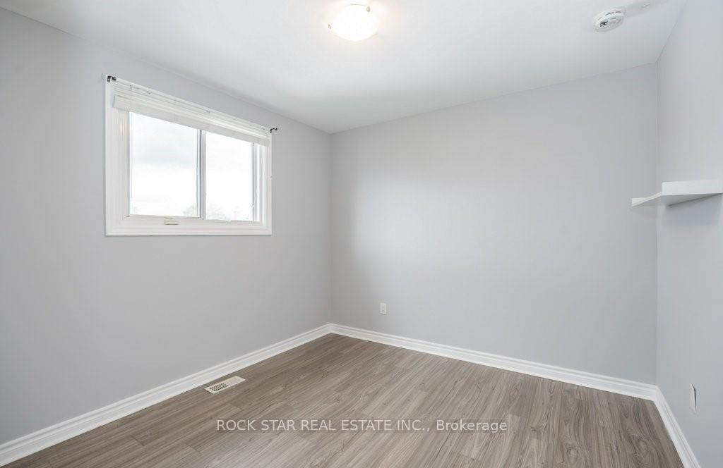Main Fl - 271 Carson Drive, Hamilton, ON L8T 2X8