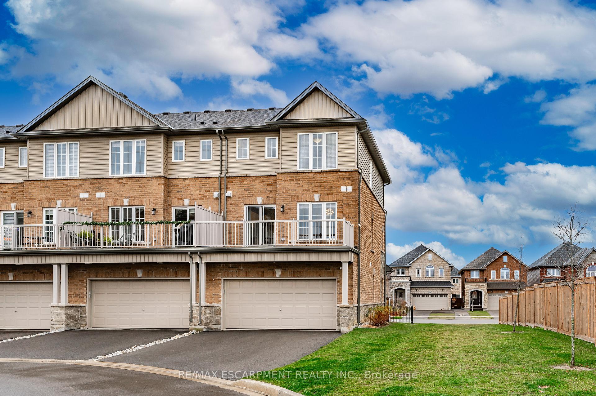 271 Dalgleish Trail, Hamilton, ON L0R 1P0