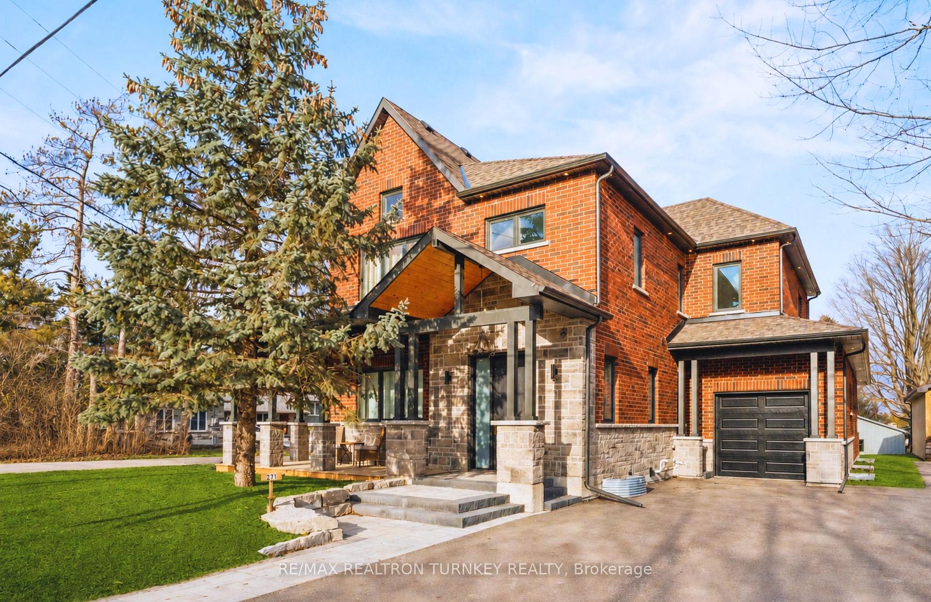 271 Main Street N, Uxbridge, ON L9P 1R9
