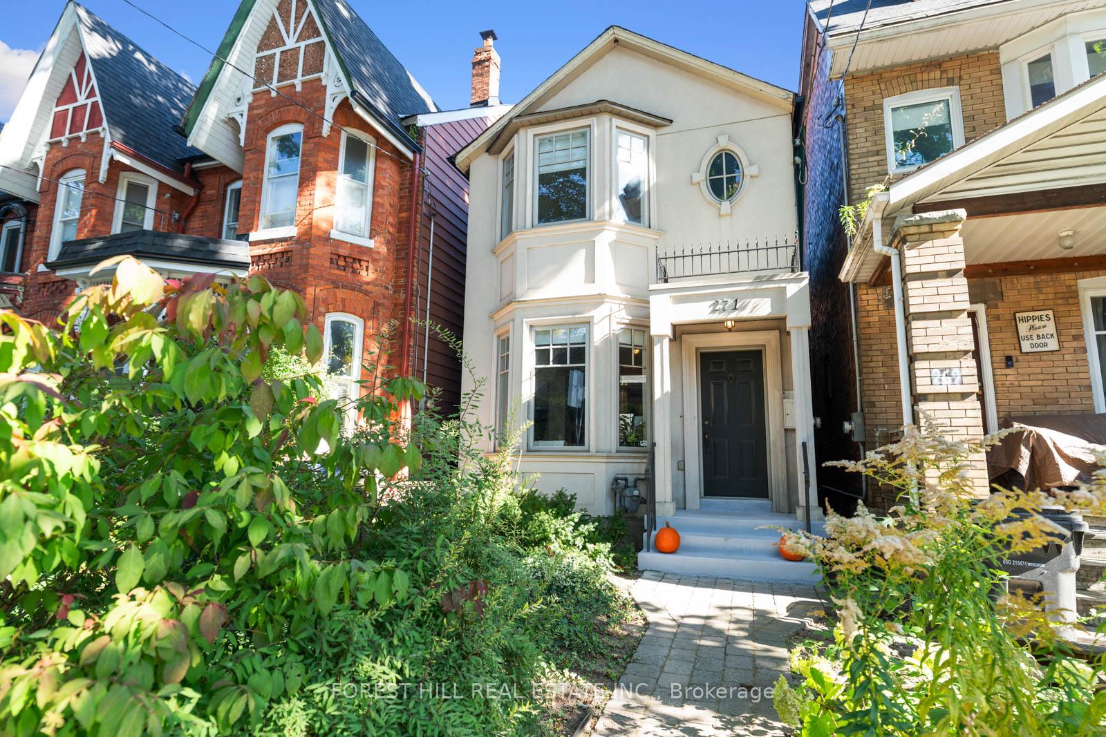 271 Major Street, Toronto, ON M5S 2L5