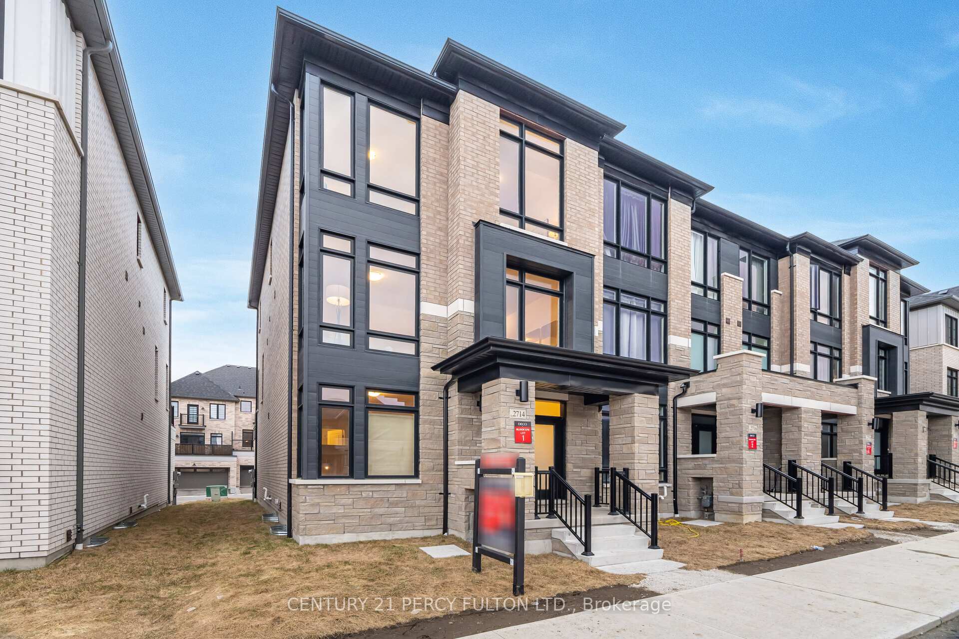 2714 Peter Matthews Drive, Pickering, ON L1X 2R2