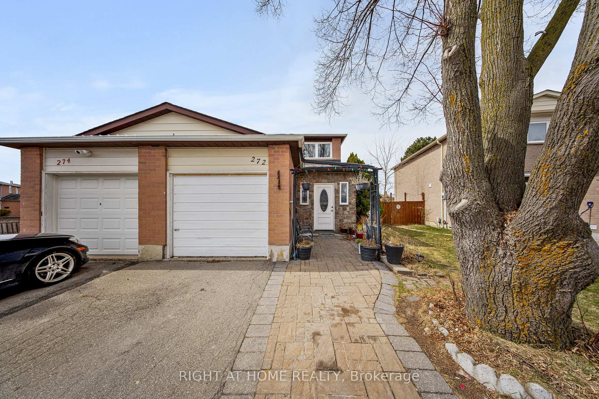 272 Aberdeen Avenue, Vaughan, ON L4L 3H3