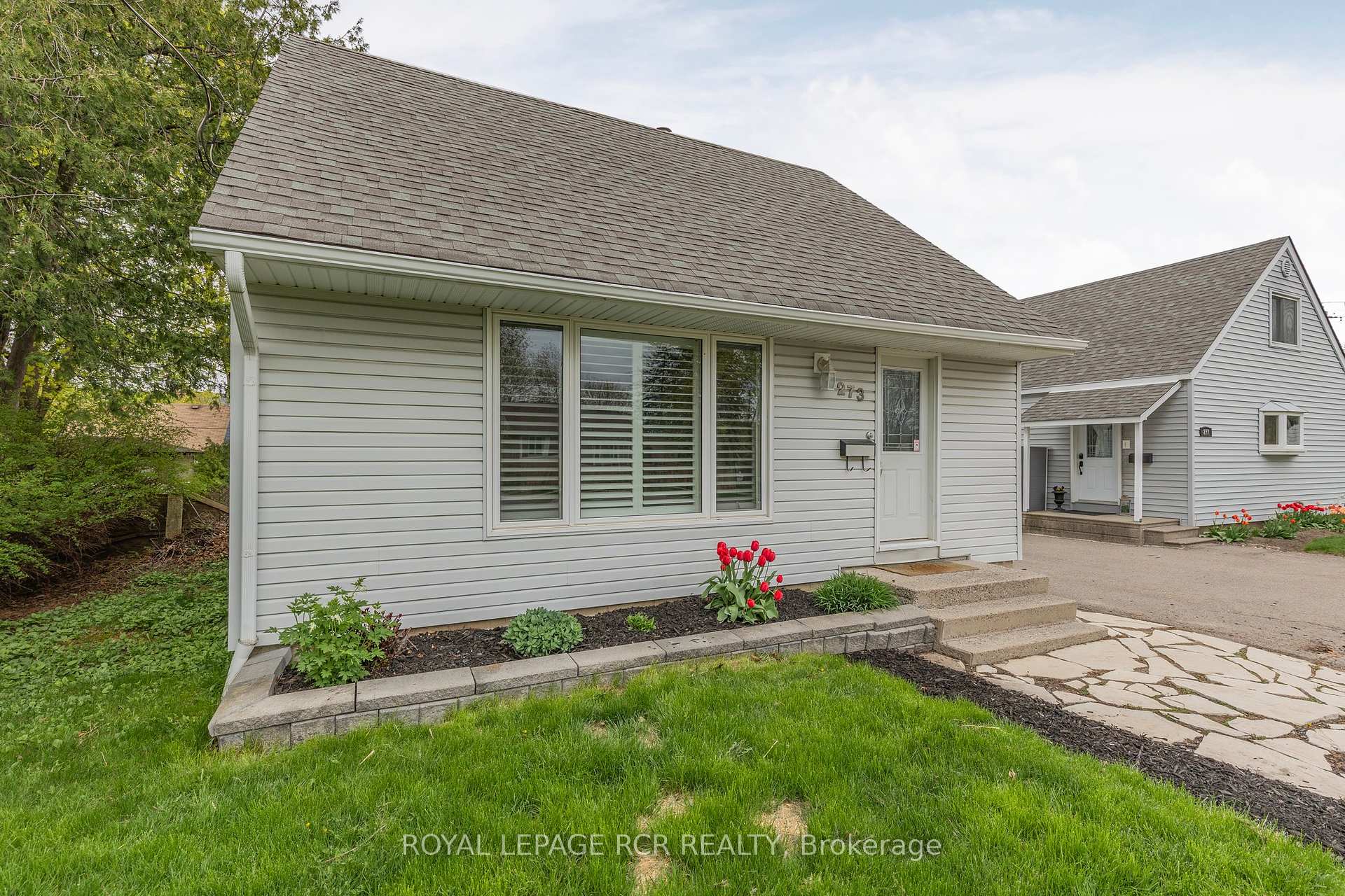 273 Rogers Road, Newmarket, ON L3Y 1G5