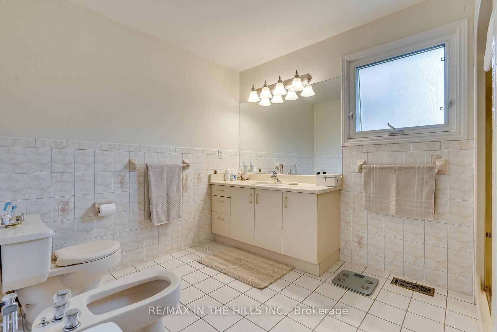 275 Triton Avenue, Vaughan, ON L4L 6P9