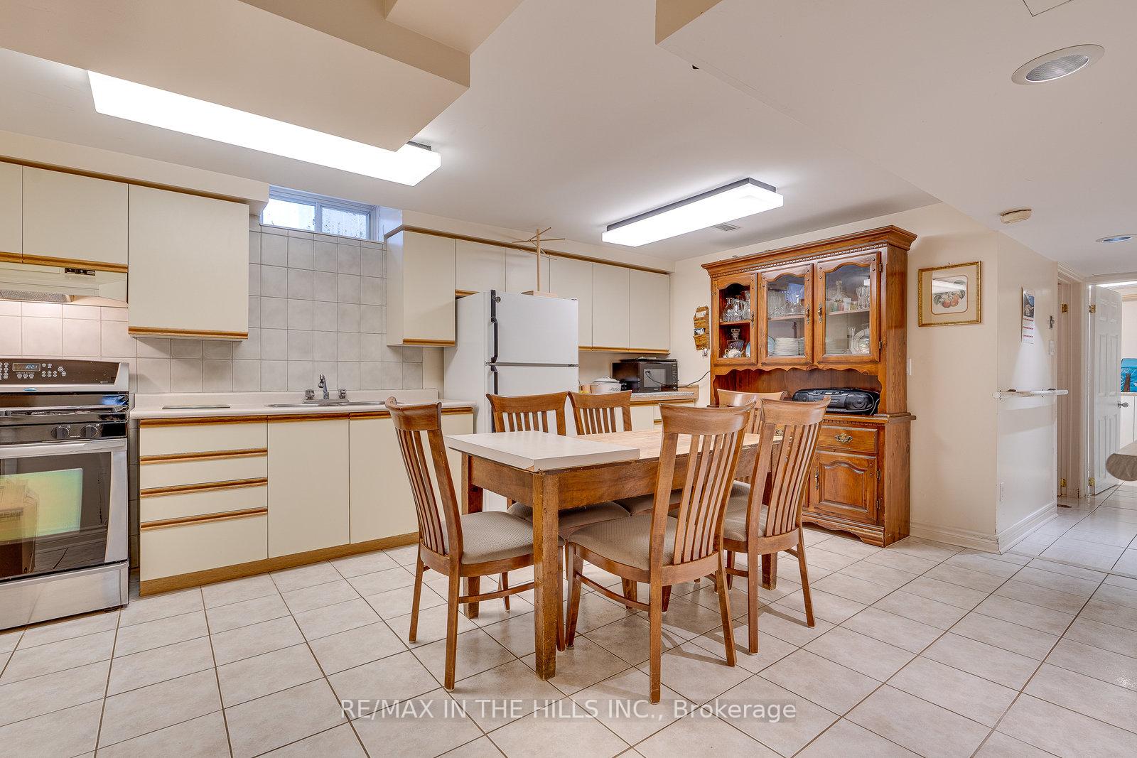 275 Triton Avenue, Vaughan, ON L4L 6P9