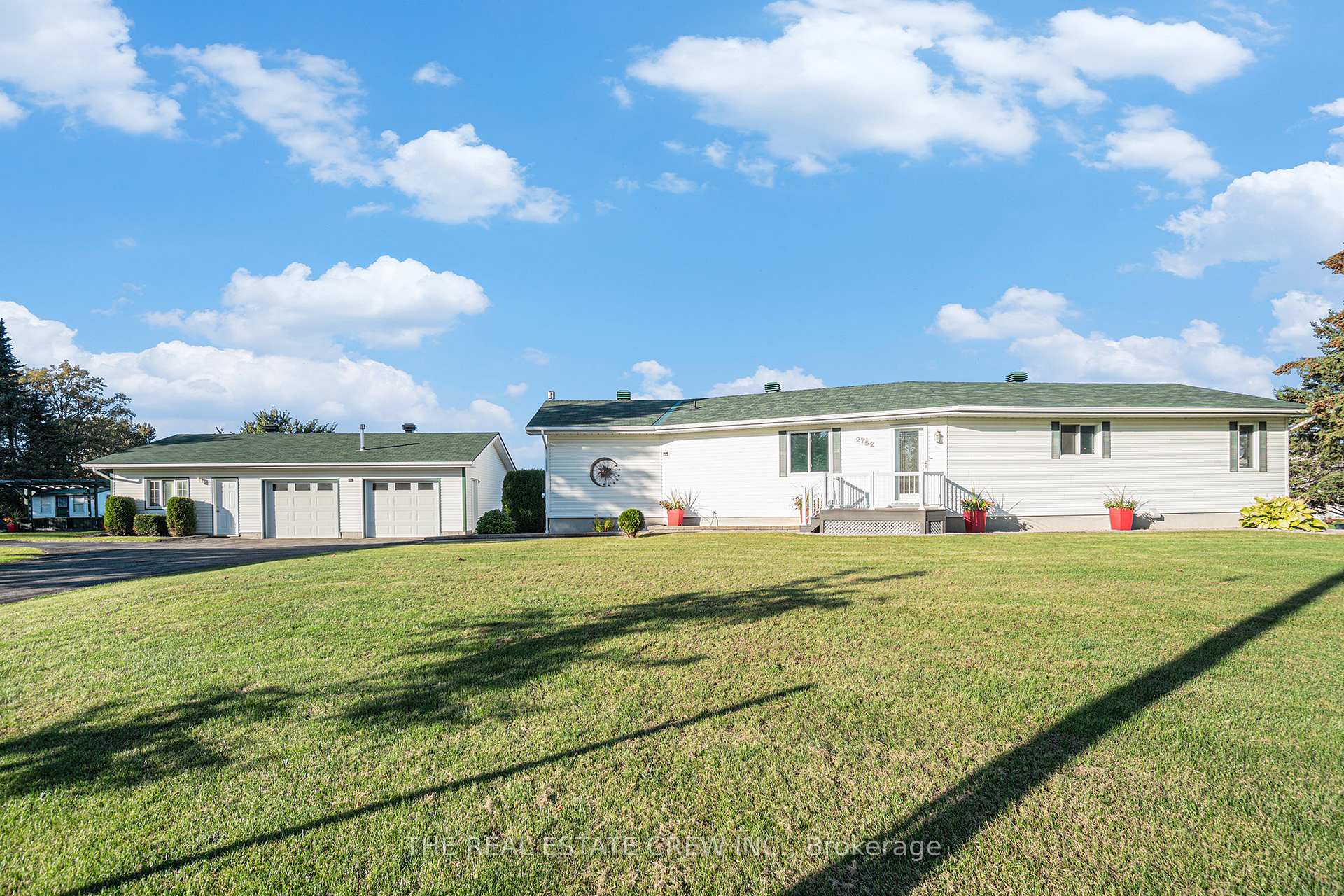 2752 CHARTRAND Road, Champlain, ON K4A 5A9