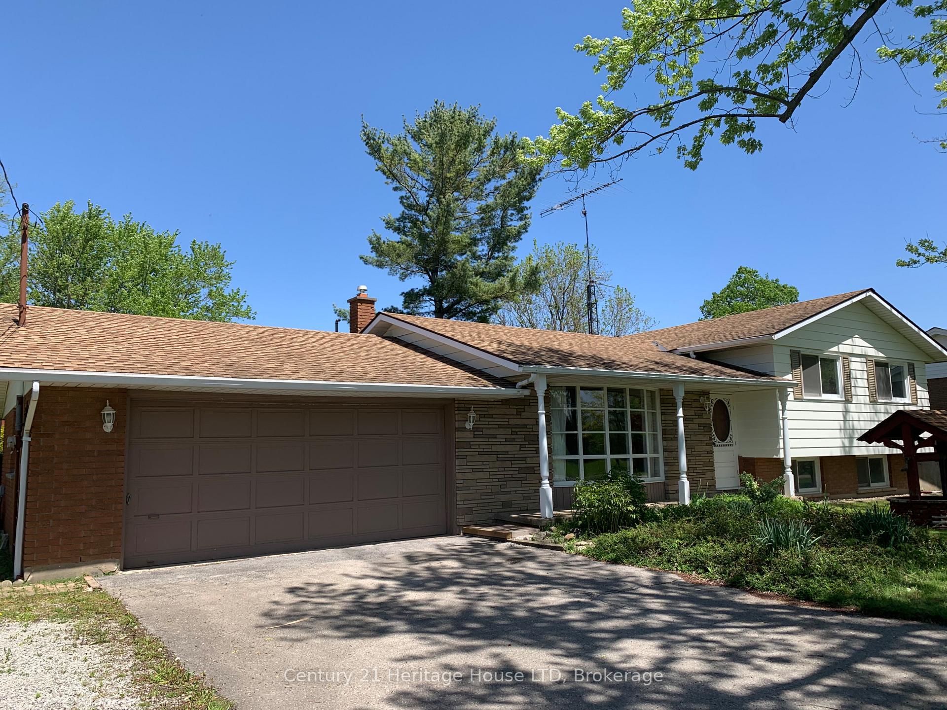 2764 Port Robinson Road, Thorold, ON L3B 5N5